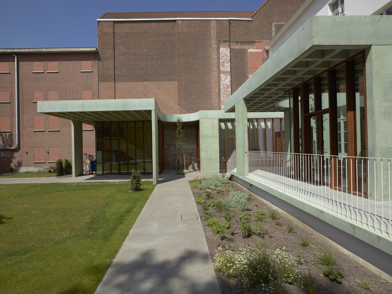 Gallery of Monasteries in Transformation: 8 Projects that Redefine ...