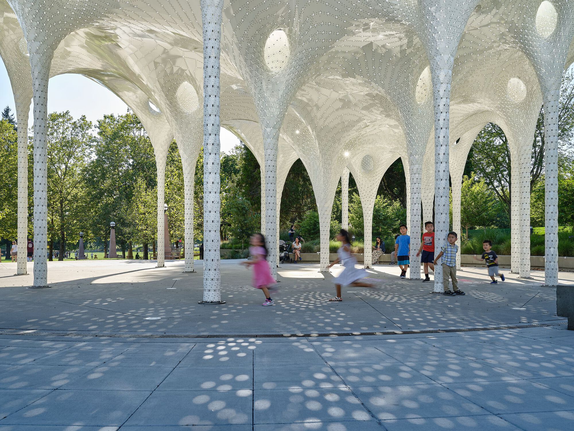 Gallery of Piloti Installation / MARC FORNES / THEVERYMANY - 9