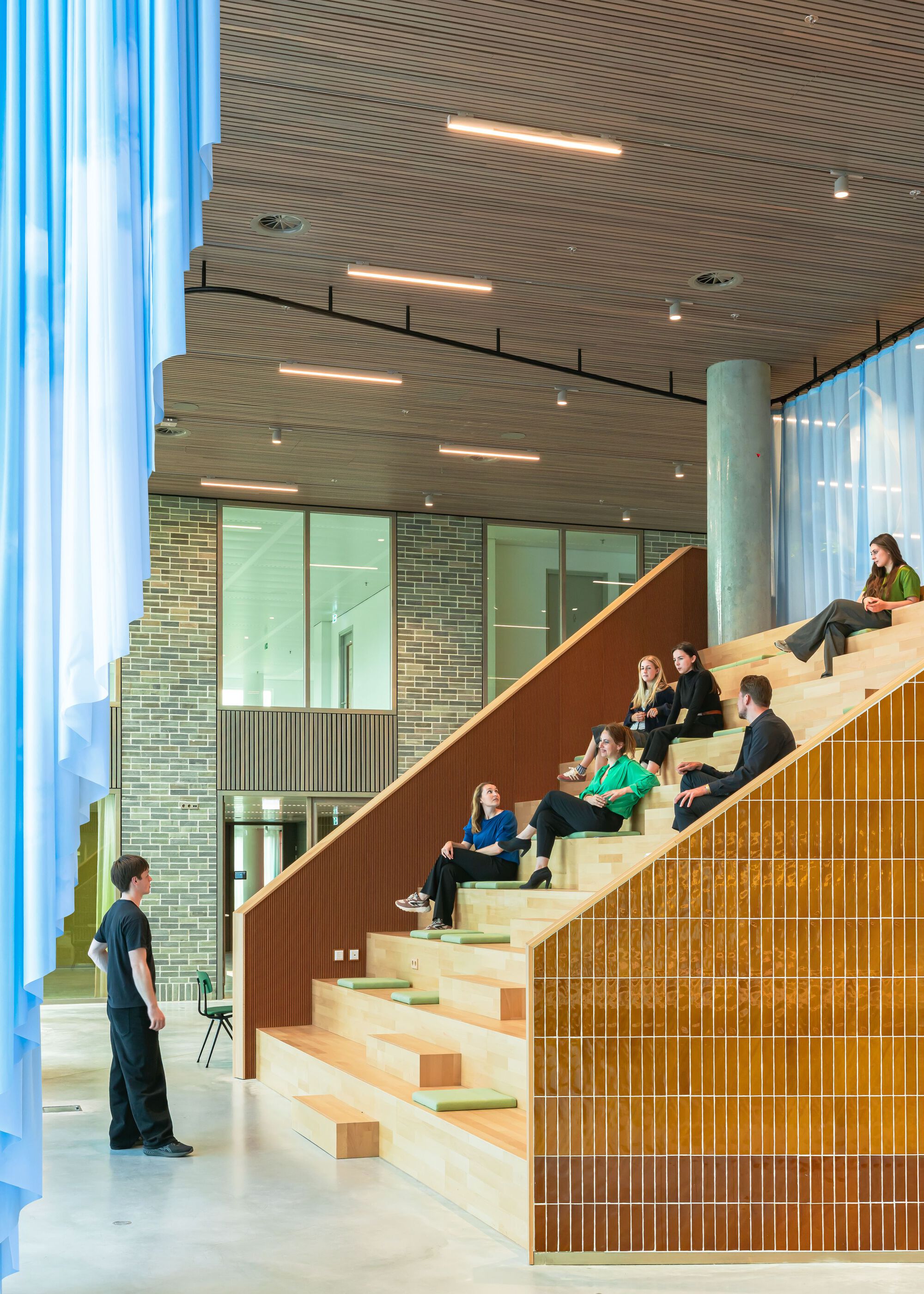 画廊 5TRACKS 多功能混合用途区 / Shift Architecture Urbanism + Powerhouse Company - 24