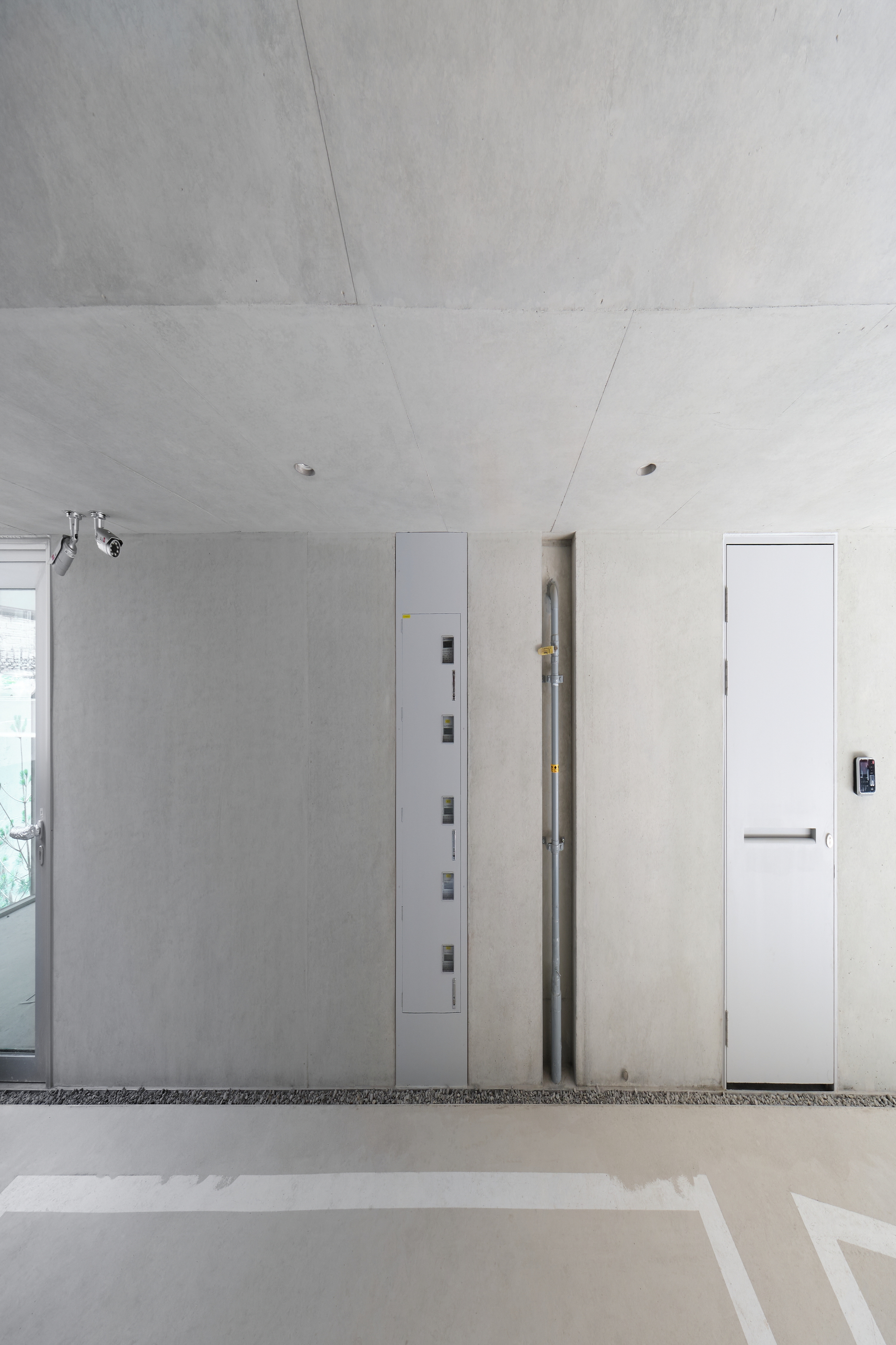 Gallery of Surreally so Real / FHHH friends - 9