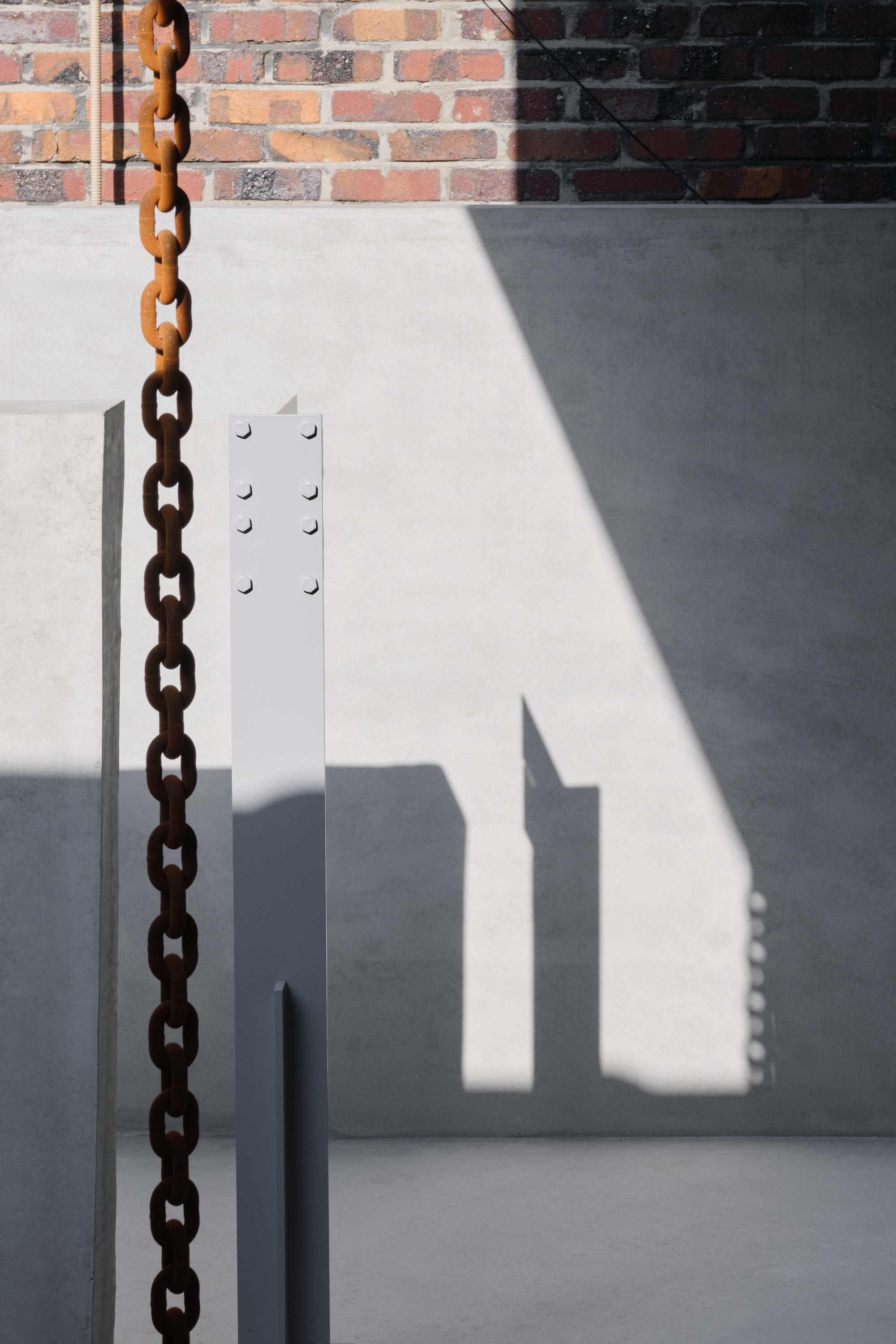 Gallery of Surreally so Real / FHHH friends - 11