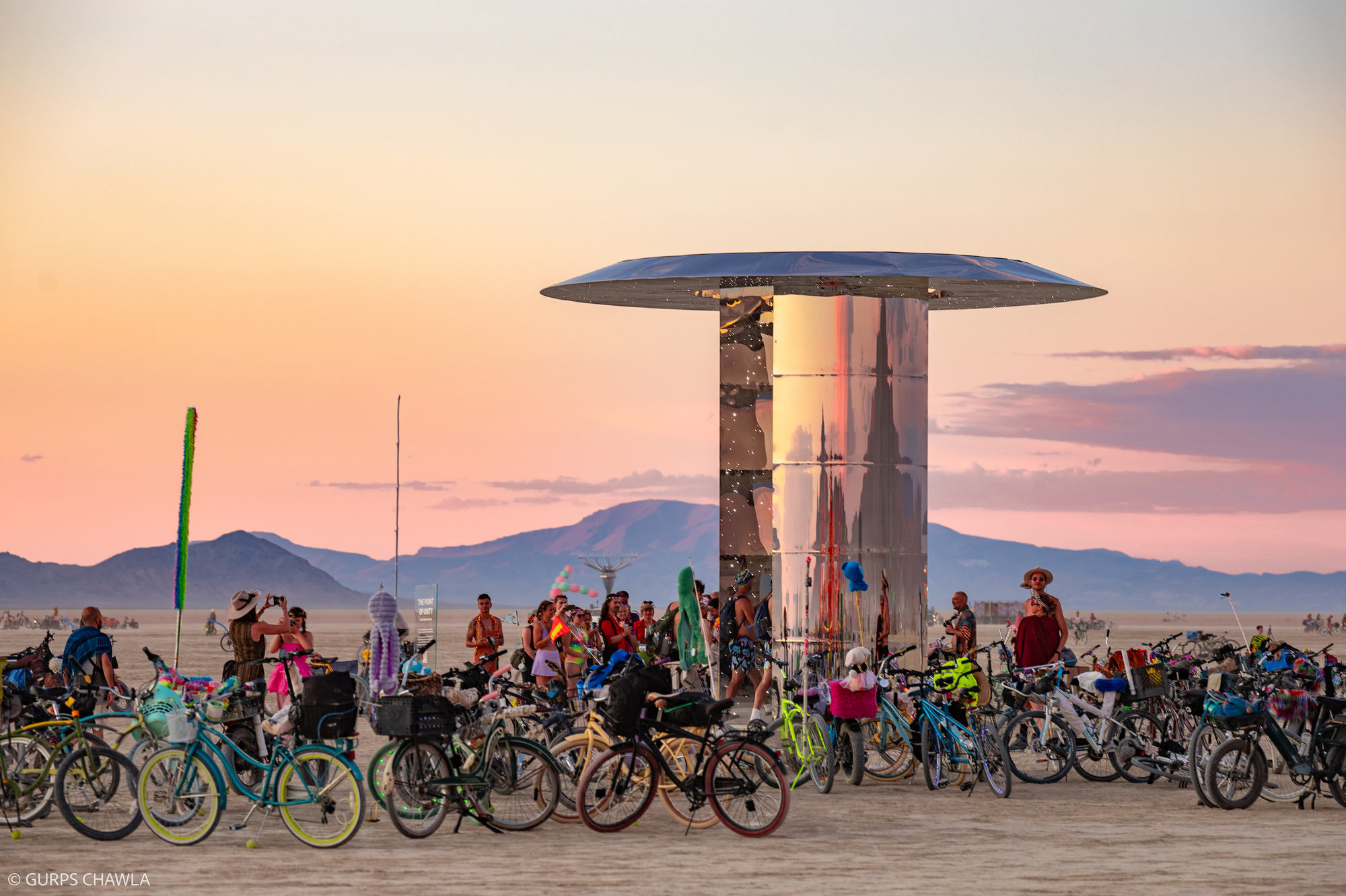 Gallery of Burning Man 2025: 8 Temporary Installations in the Black ...