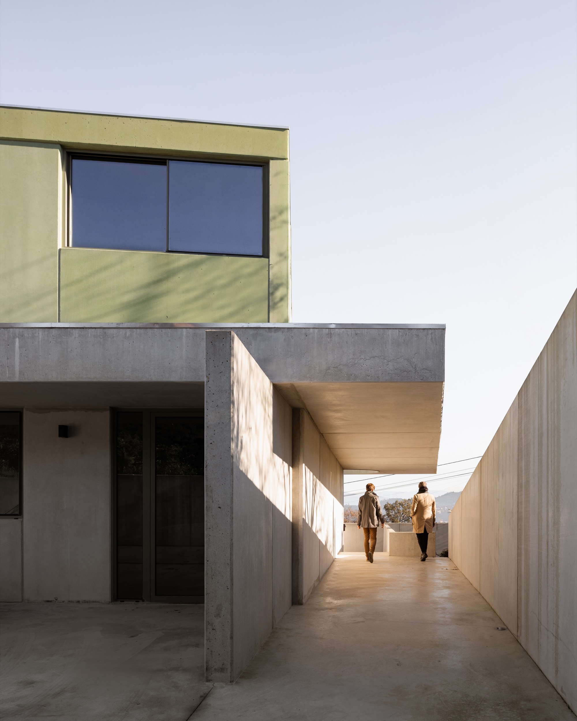 Gallery of G – 5 Houses / SUMMARY - 17