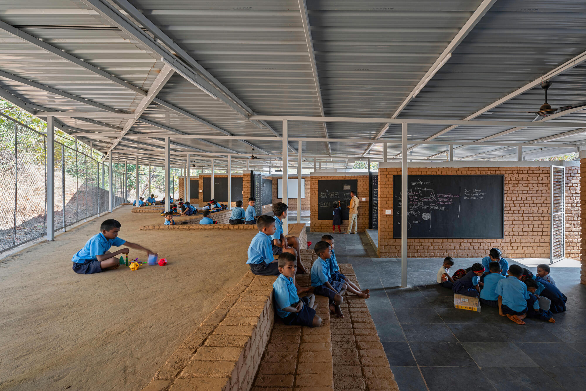 Gallery of Hiwali School / pk_iNCEPTiON - 10