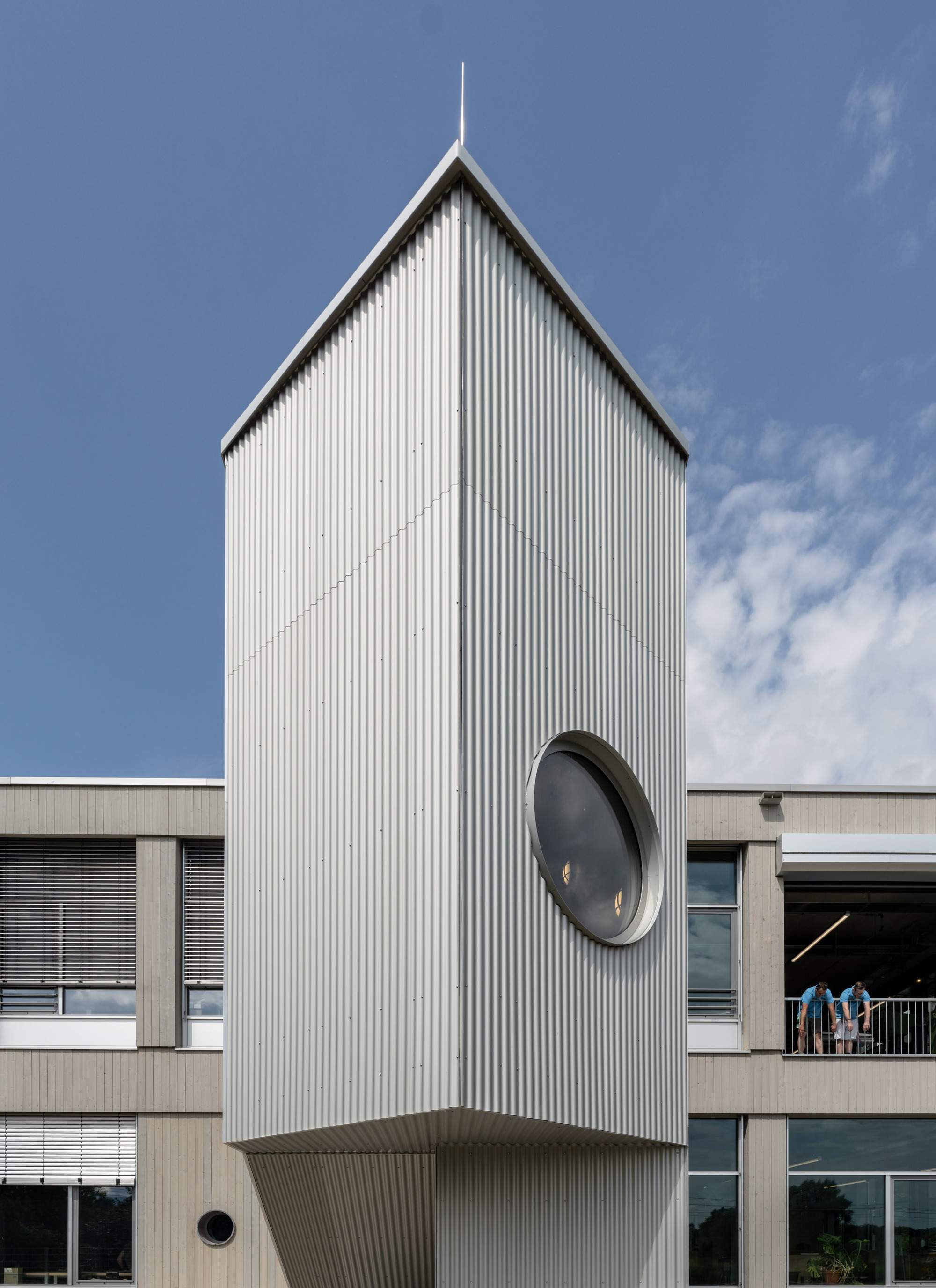 Gallery of Workshop with Three Courtyards / Opposite Office + studio lot + hanfstingl ...