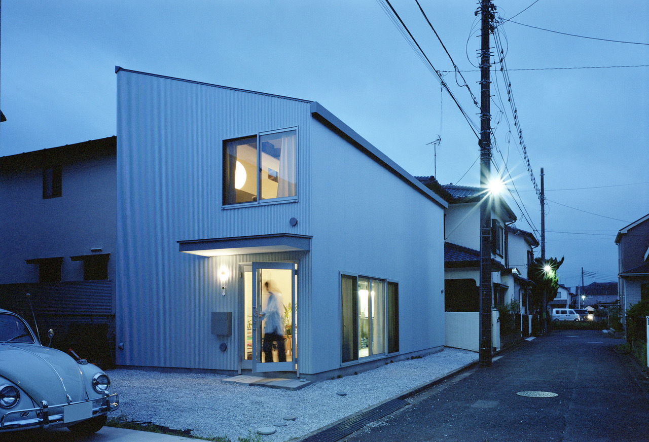 Gallery of Overlap House / Office Sugurufukuda - 18