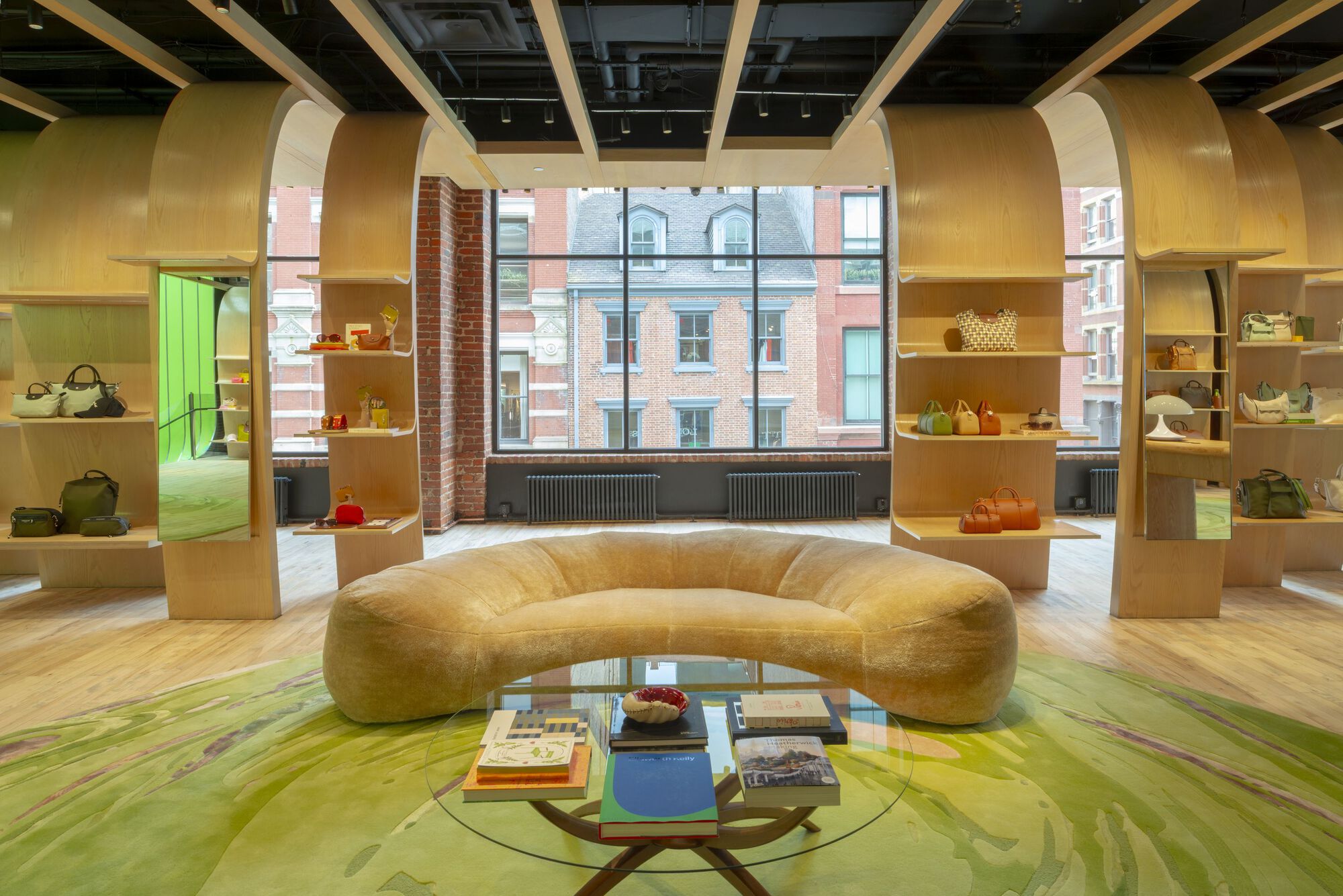 画廊 珑骧精品店 / Heatherwick Studio - 9