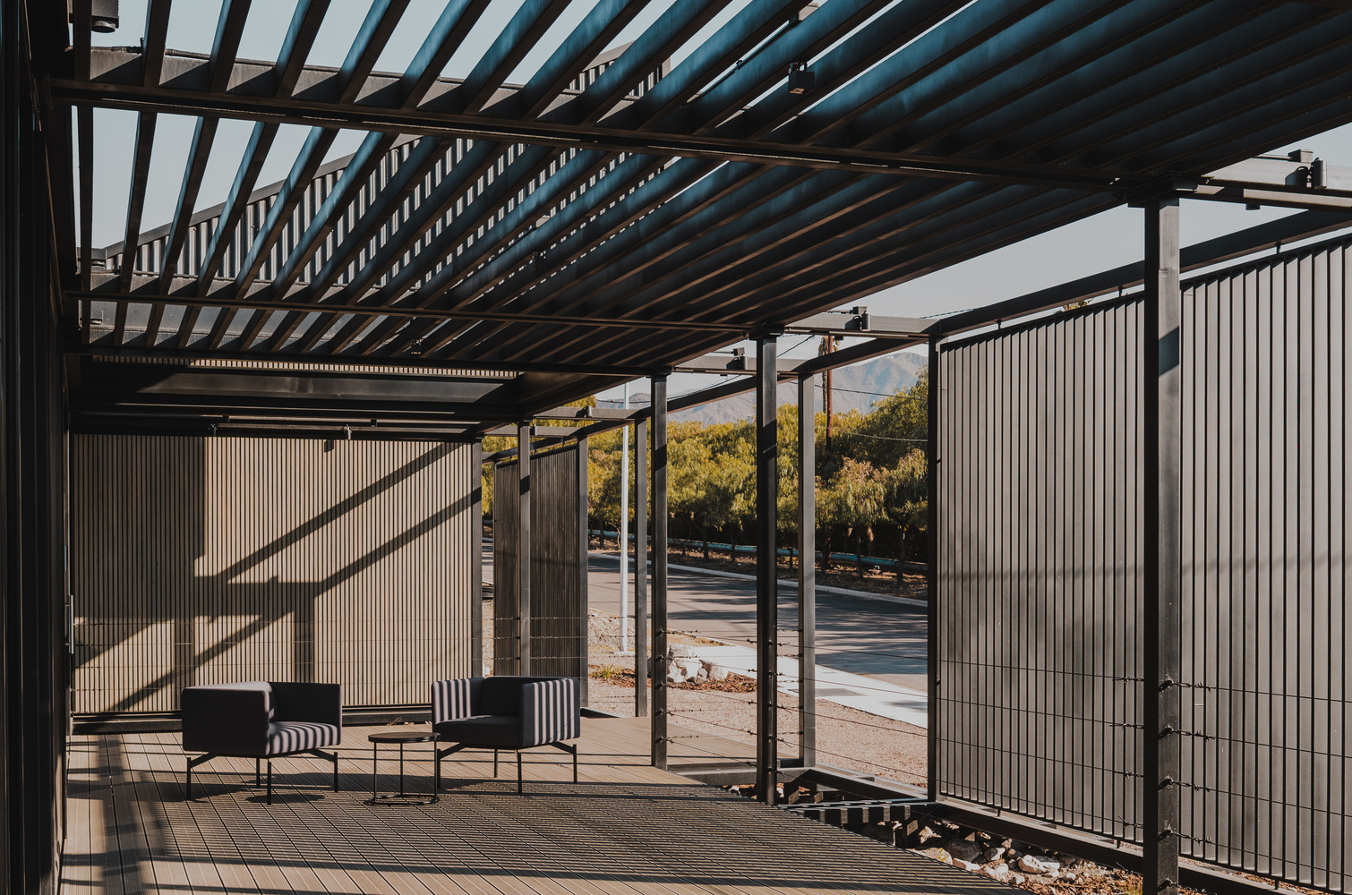 Gallery of Temporary Commercial Pavilion - Visitor Center / FP/ARQS. - 5