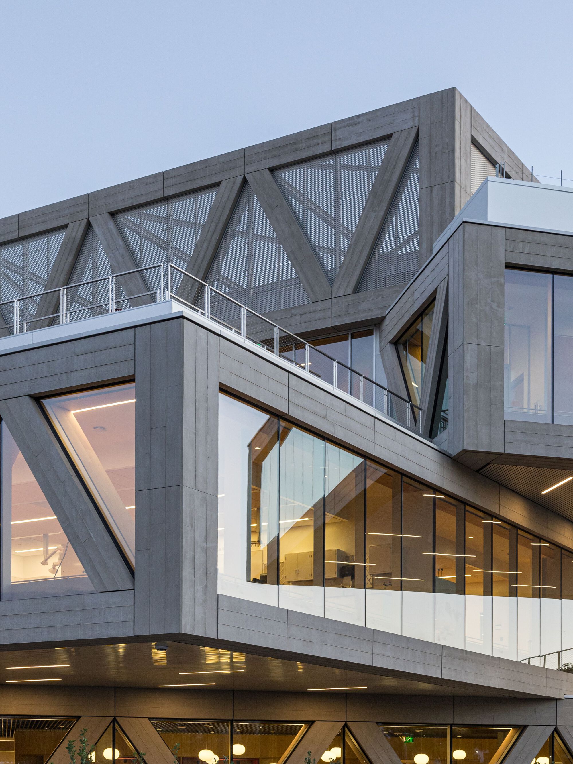 Gallery of Claremont McKenna College Robert Day Sciences Center / BIG - 30