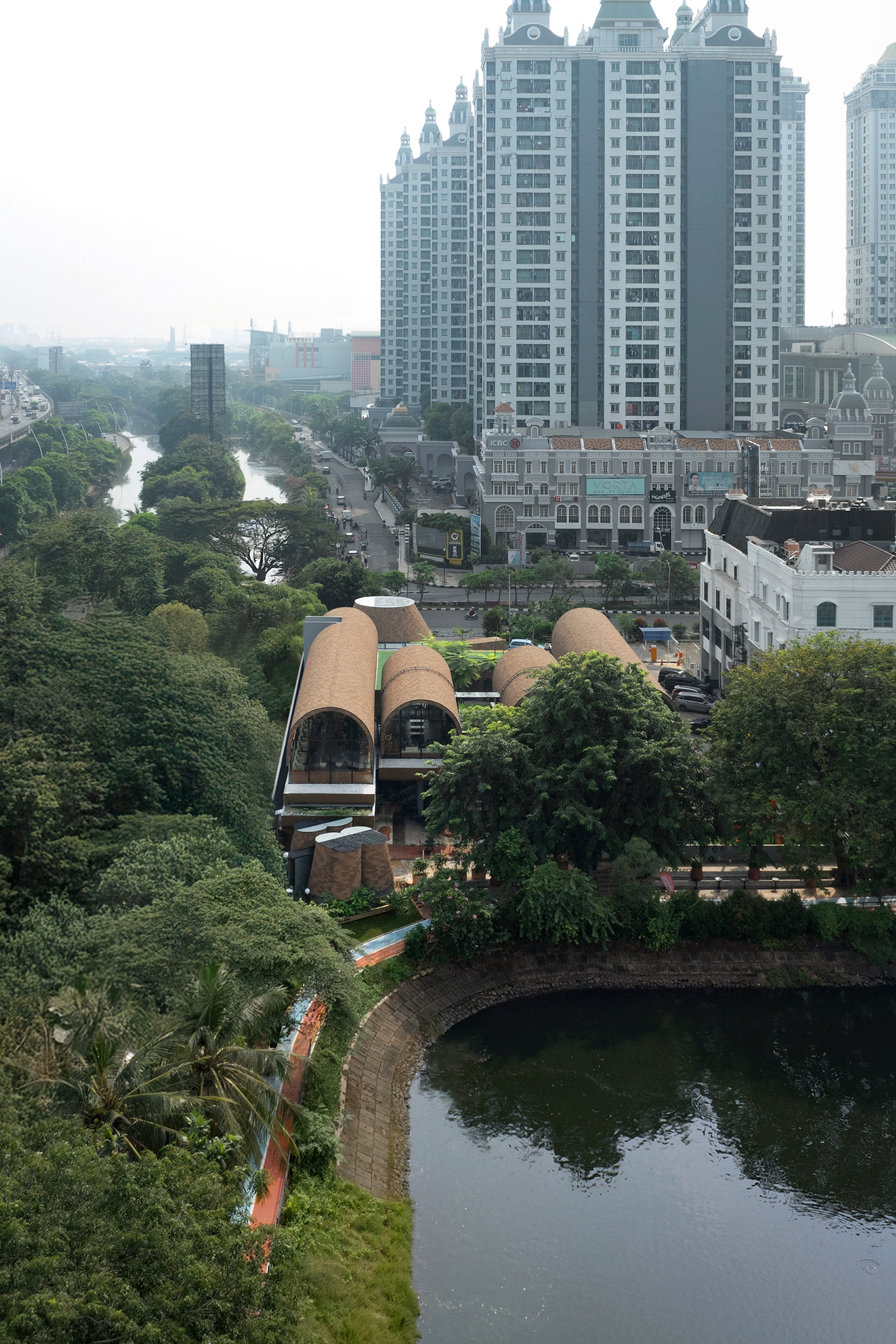 Gallery of Shelters on Slope (SS) Garden / RAD+ar (Research Artistic ...