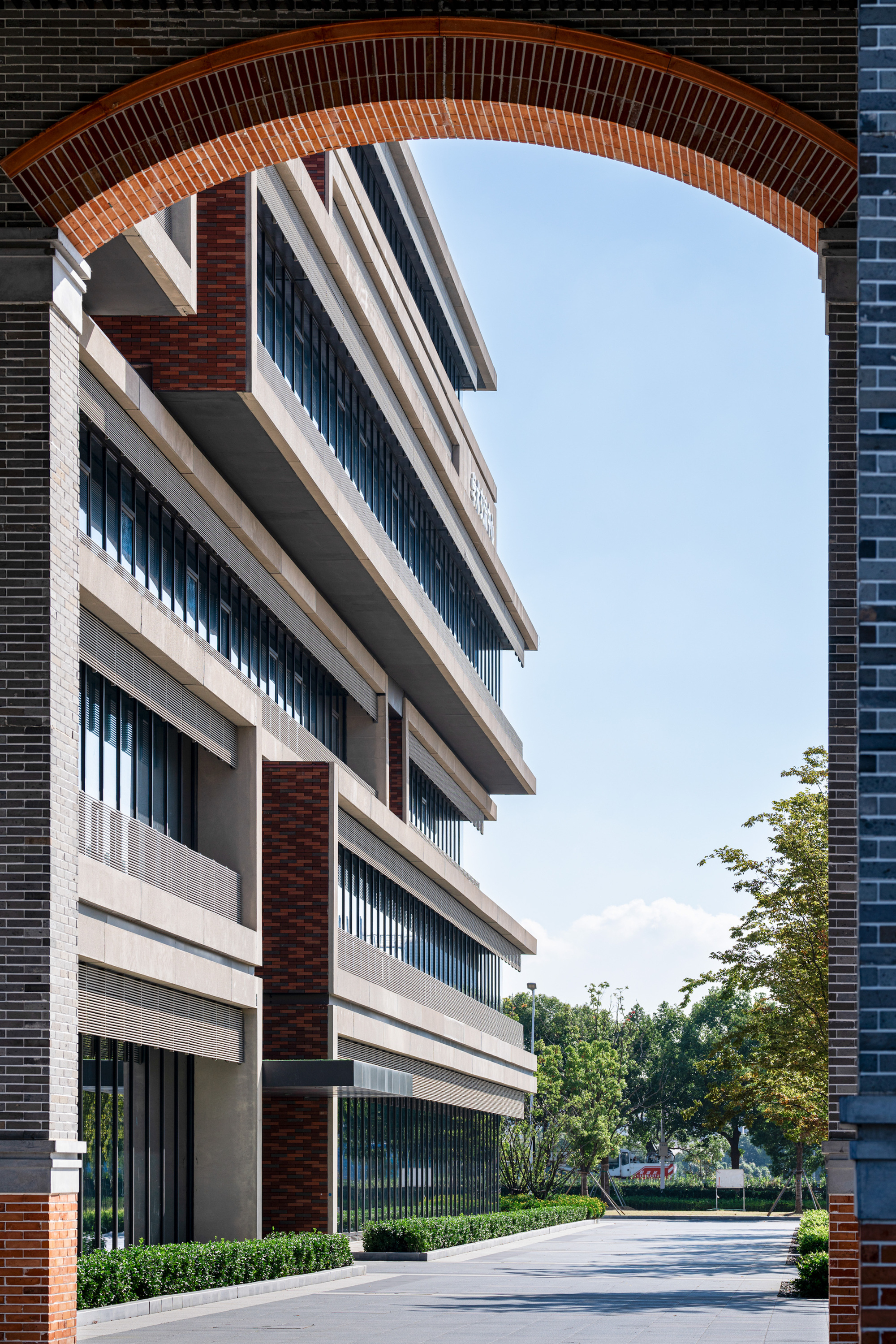 Gallery of Soochow University Future Campus Phase 1 / Nikken Sekkei - 8