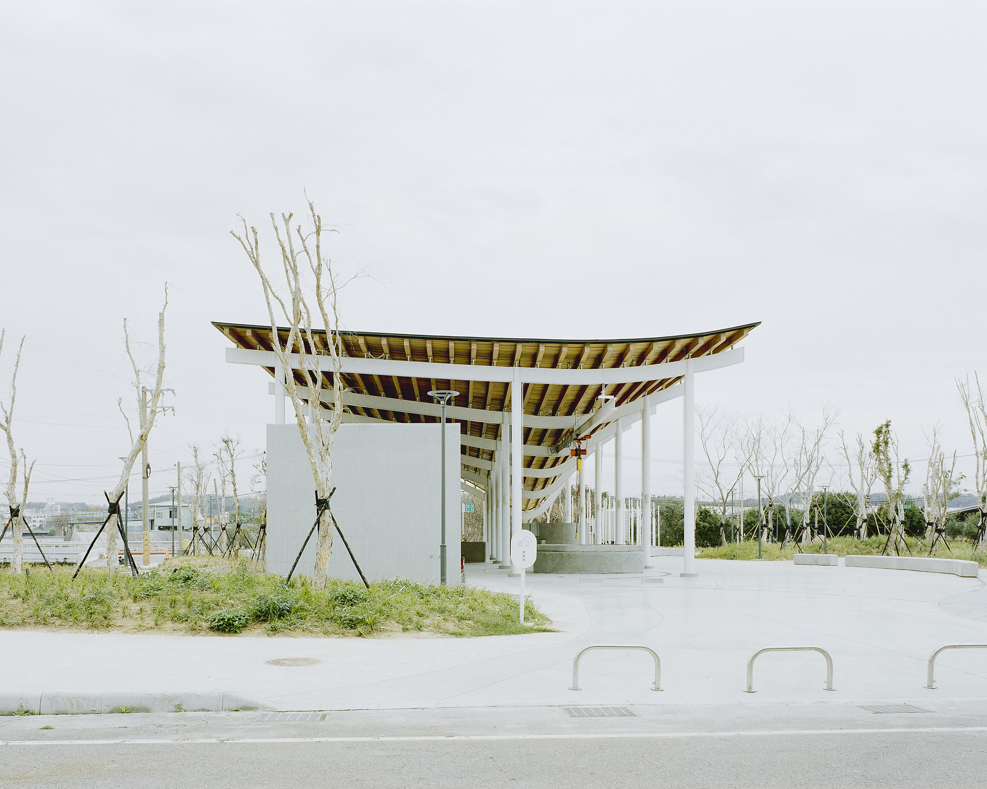 Gallery of Harbourside Canopy / B+P Architects - 12
