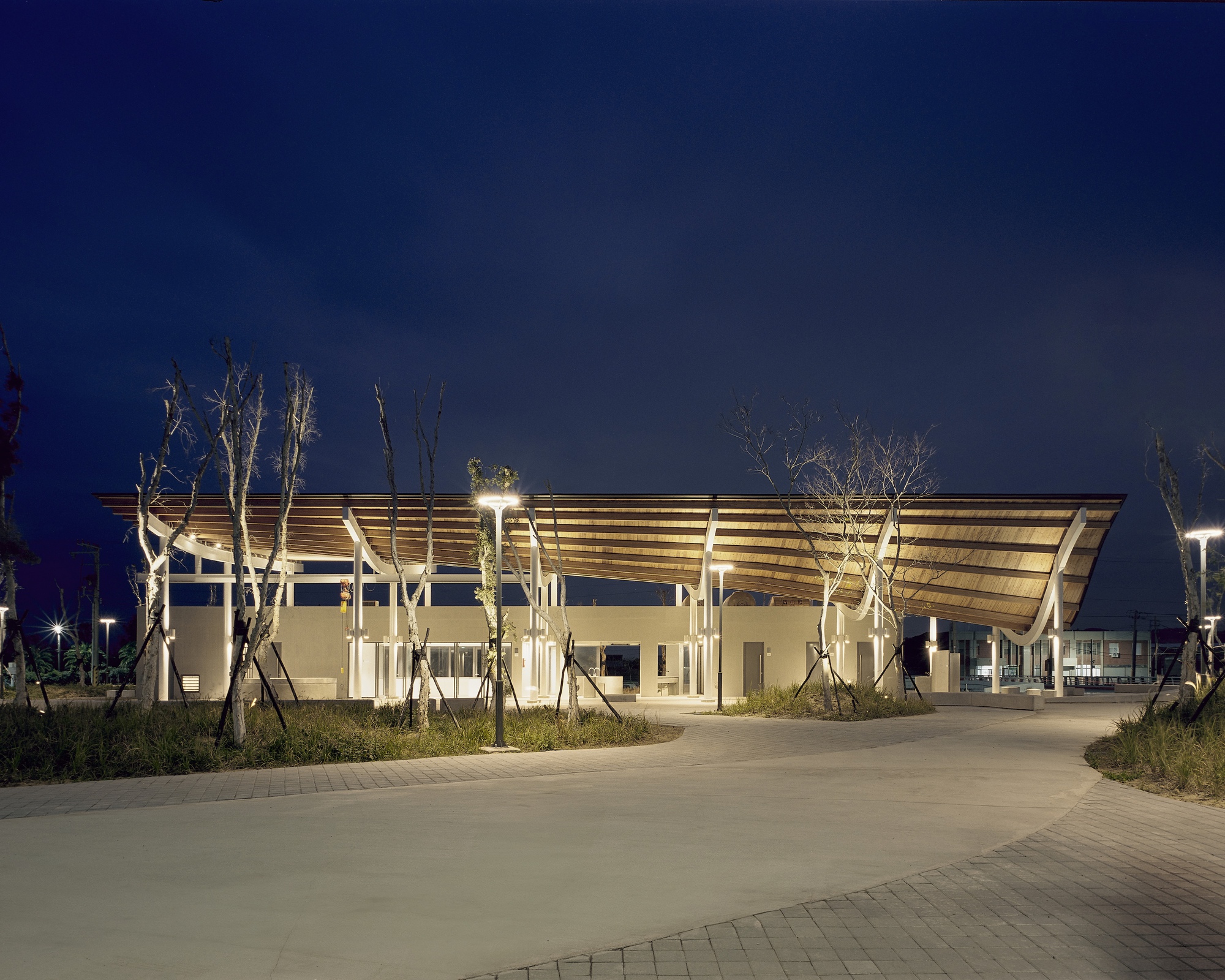 Gallery of Harbourside Canopy / B+P Architects - 37