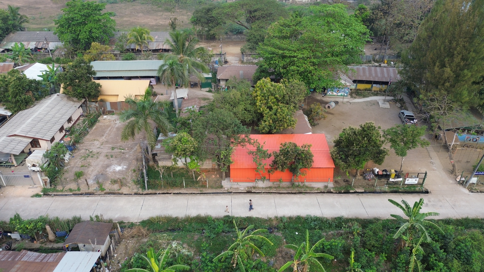 Gallery of Irrawaddy Flower Garden Classroom Buildings / Simple ...