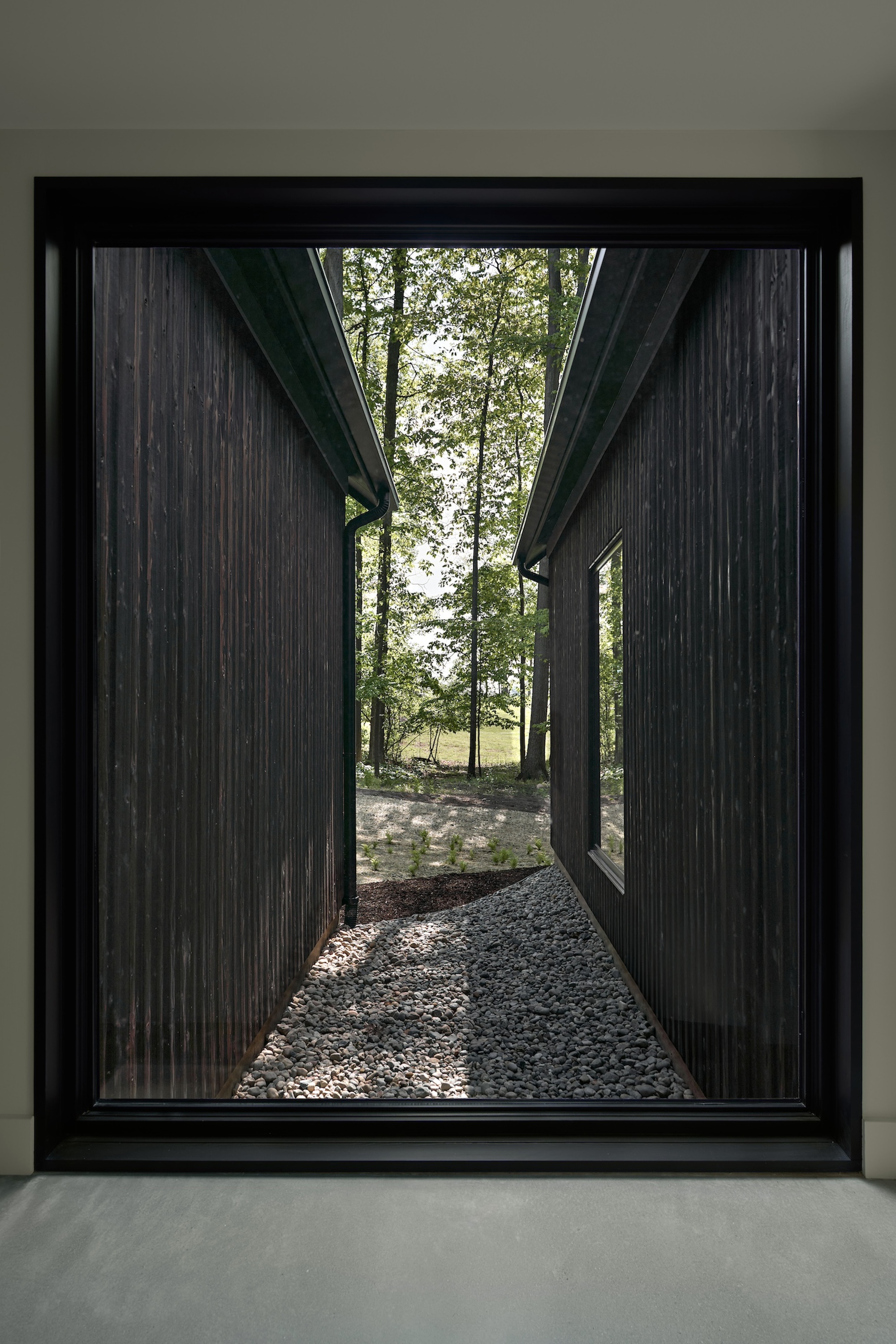 Gallery of Baw Beese House / Disbrow Iannuzzi - 17