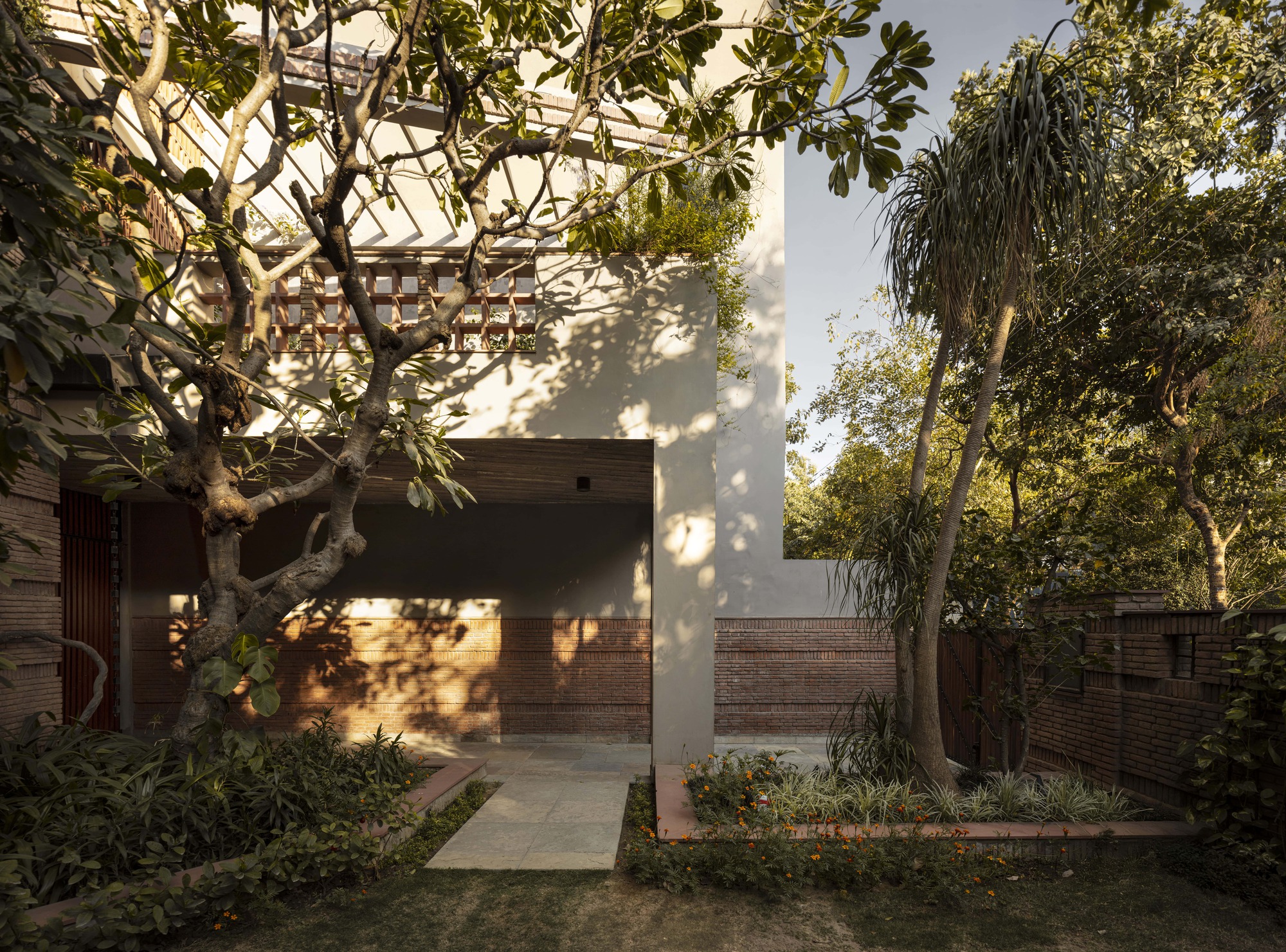 Galería de Casa de la Transformación / Studio Juggernaut - 8