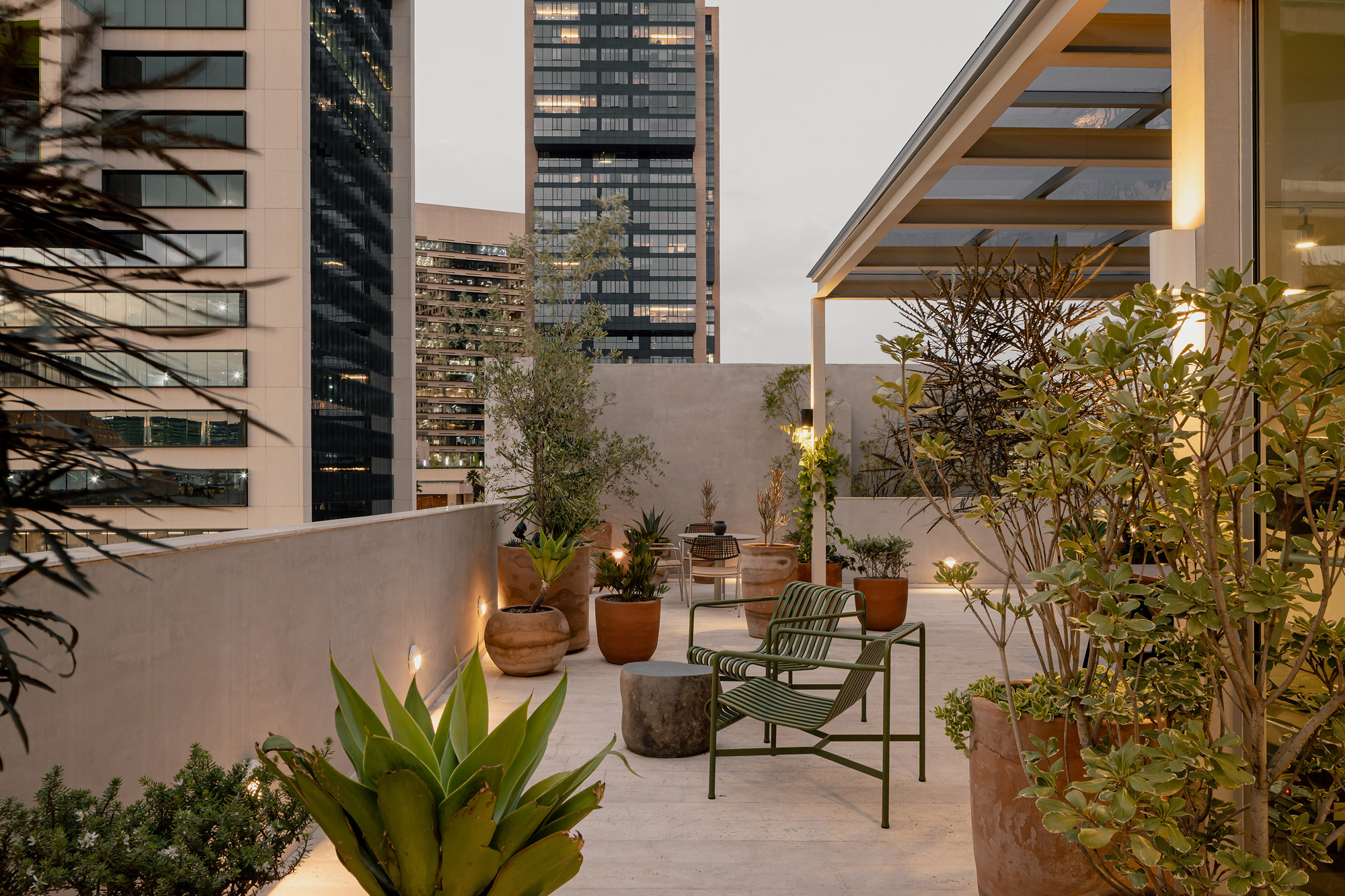 Galería de Residencias Edgar Allan Poe / De Rungs Arquitectos + Firmaa - 18