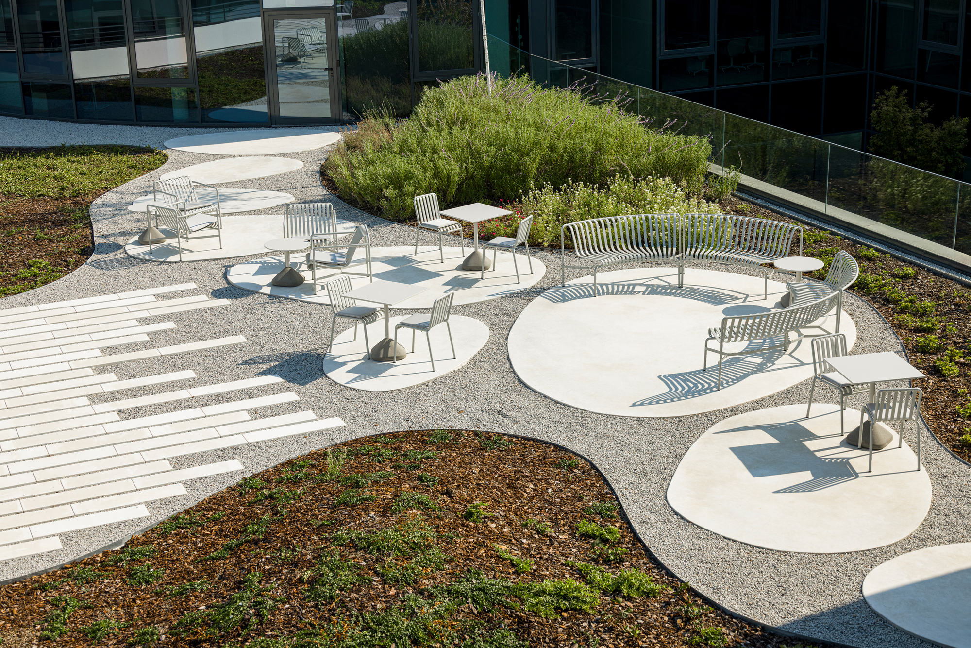Galeria de Oriente Green Campus / LJ-Group Landscape Architecture ...