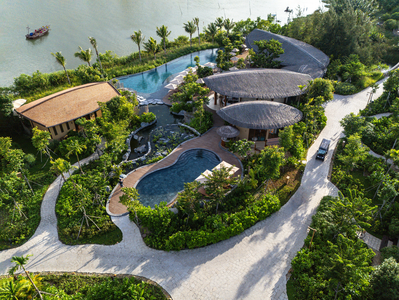 Gallery of Namia River Retreat / LJ-Group Landscape Architecture + T3 ...