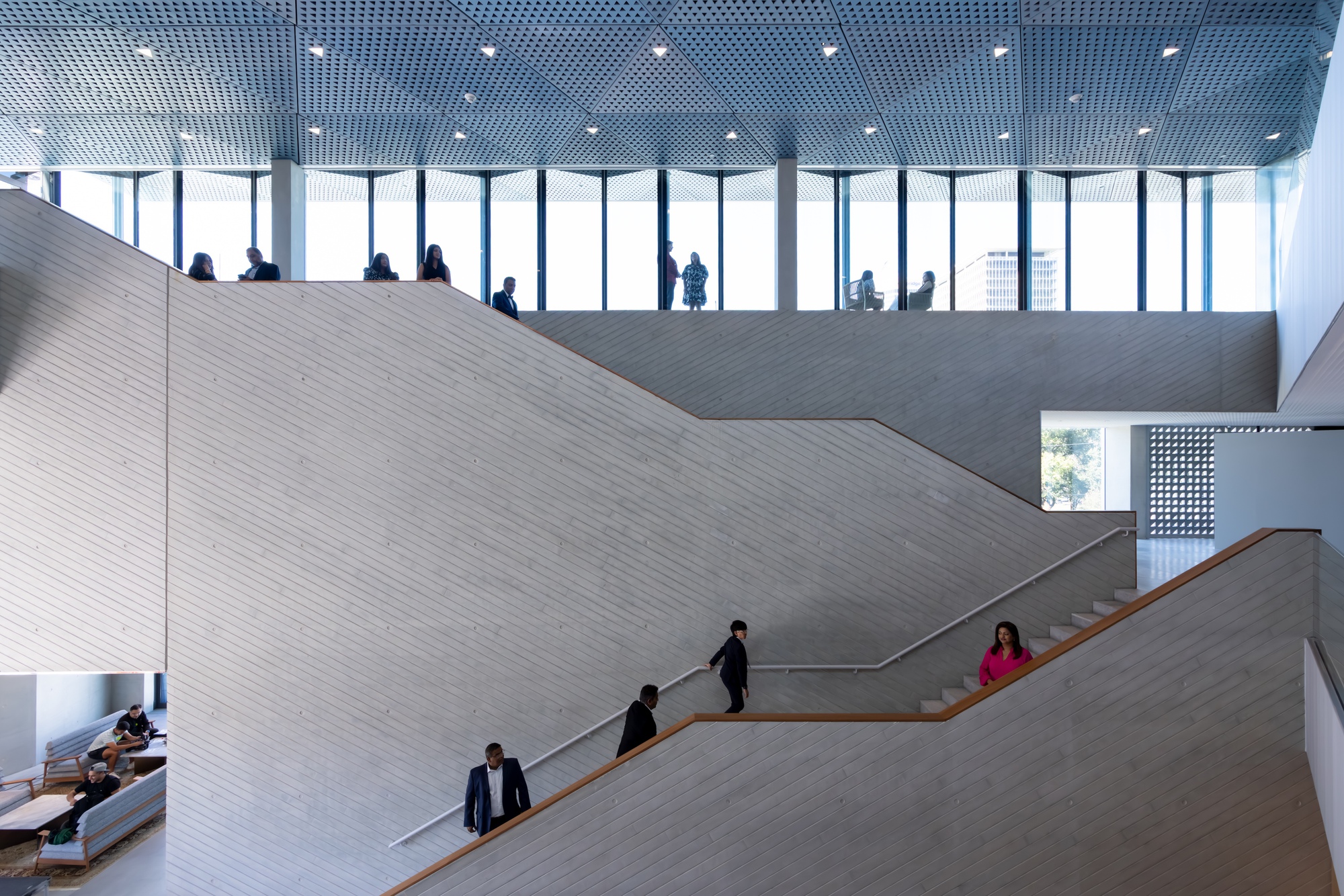 Galería de Centro Ismailí de Houston / Farshid Moussavi Architecture - 9