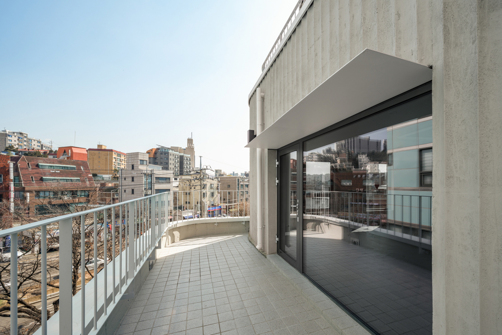 Galeria de Edifício STACK / Johanjun Architects - 14