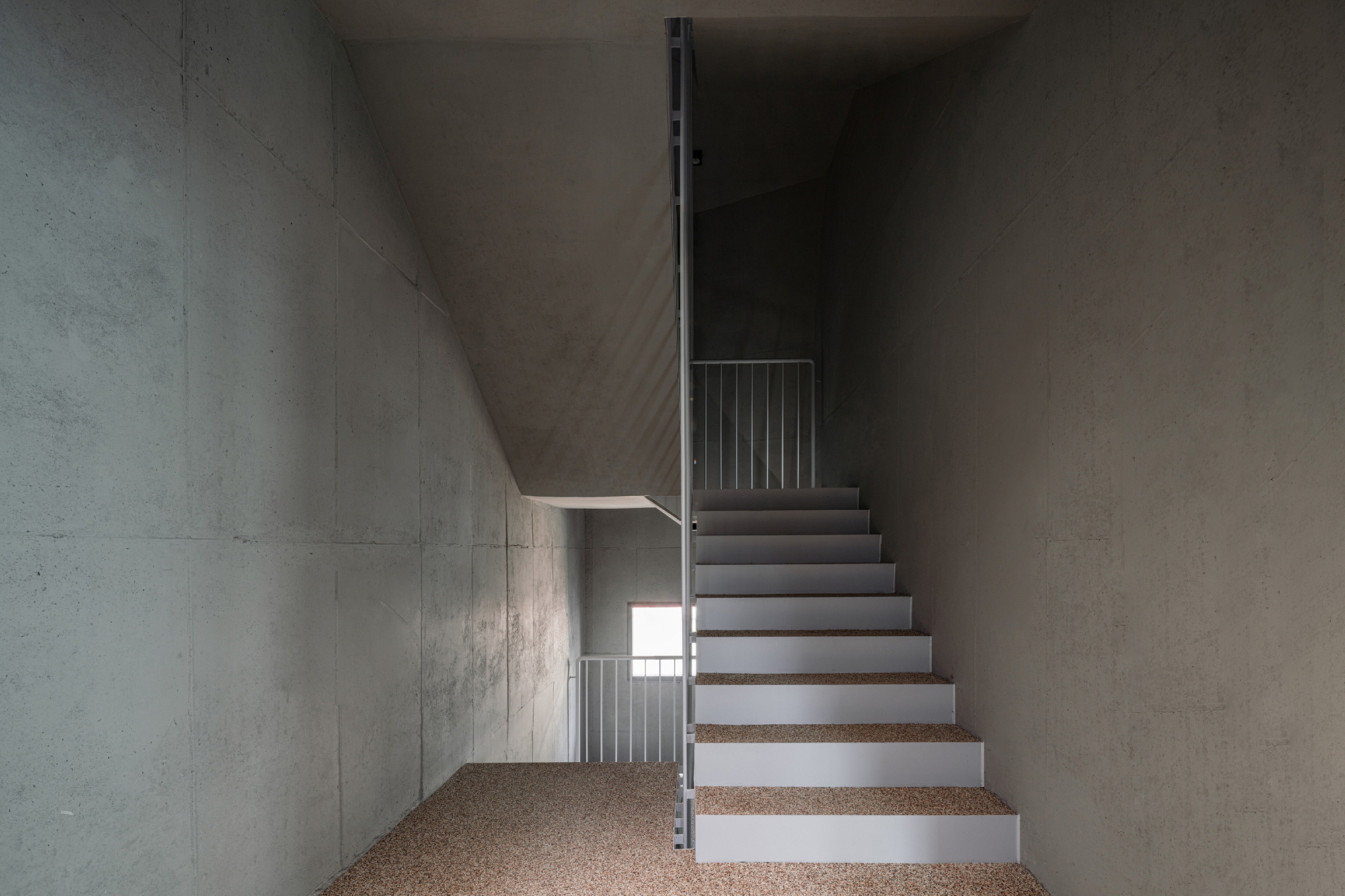 Galeria de Edifício STACK / Johanjun Architects - 15