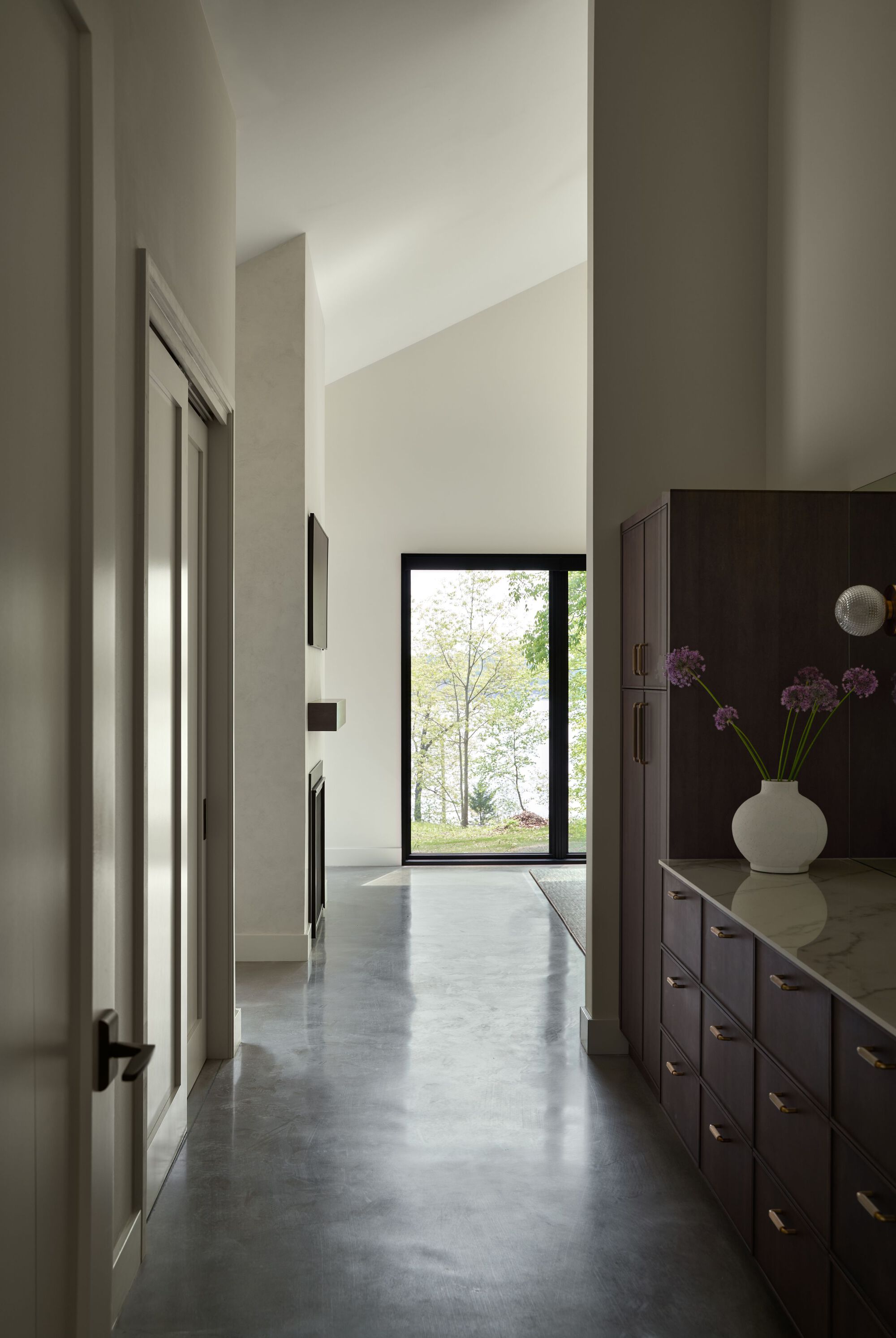 Gallery of Baw Beese House / Disbrow Iannuzzi - 13