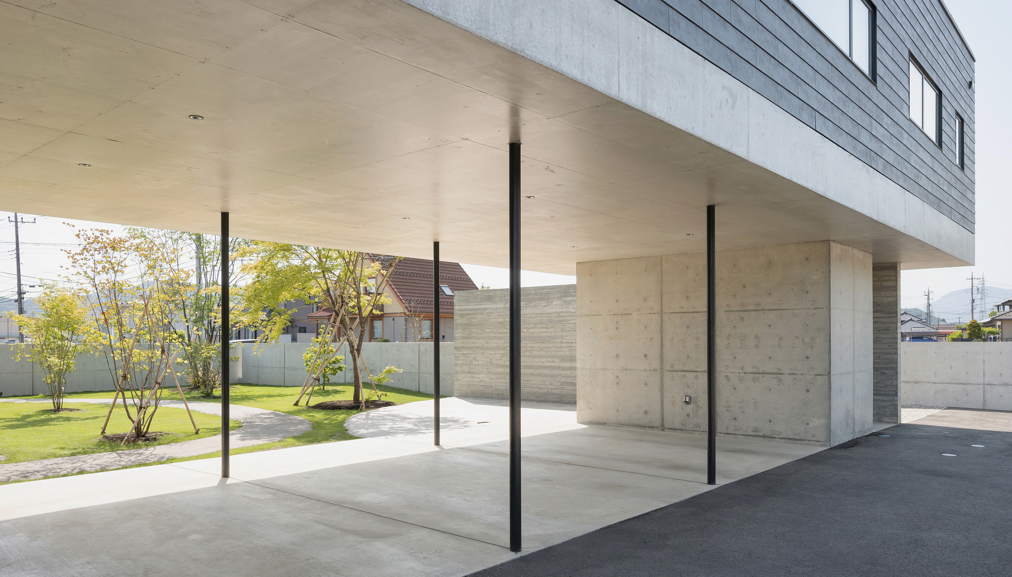 Gallery of House in Tochigi / Tsuyoshi Oshiyama Architects - 4