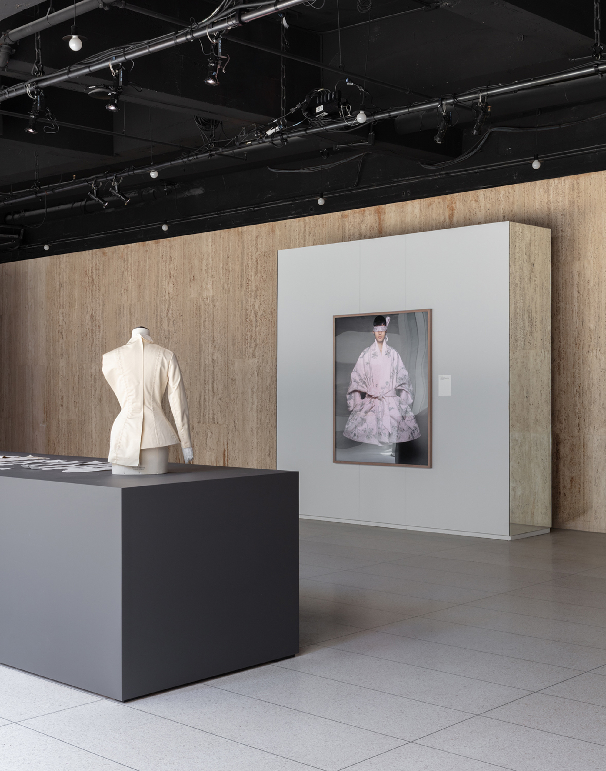 Gallery of UBS HOC x Dior Exhibition / opng - 10
