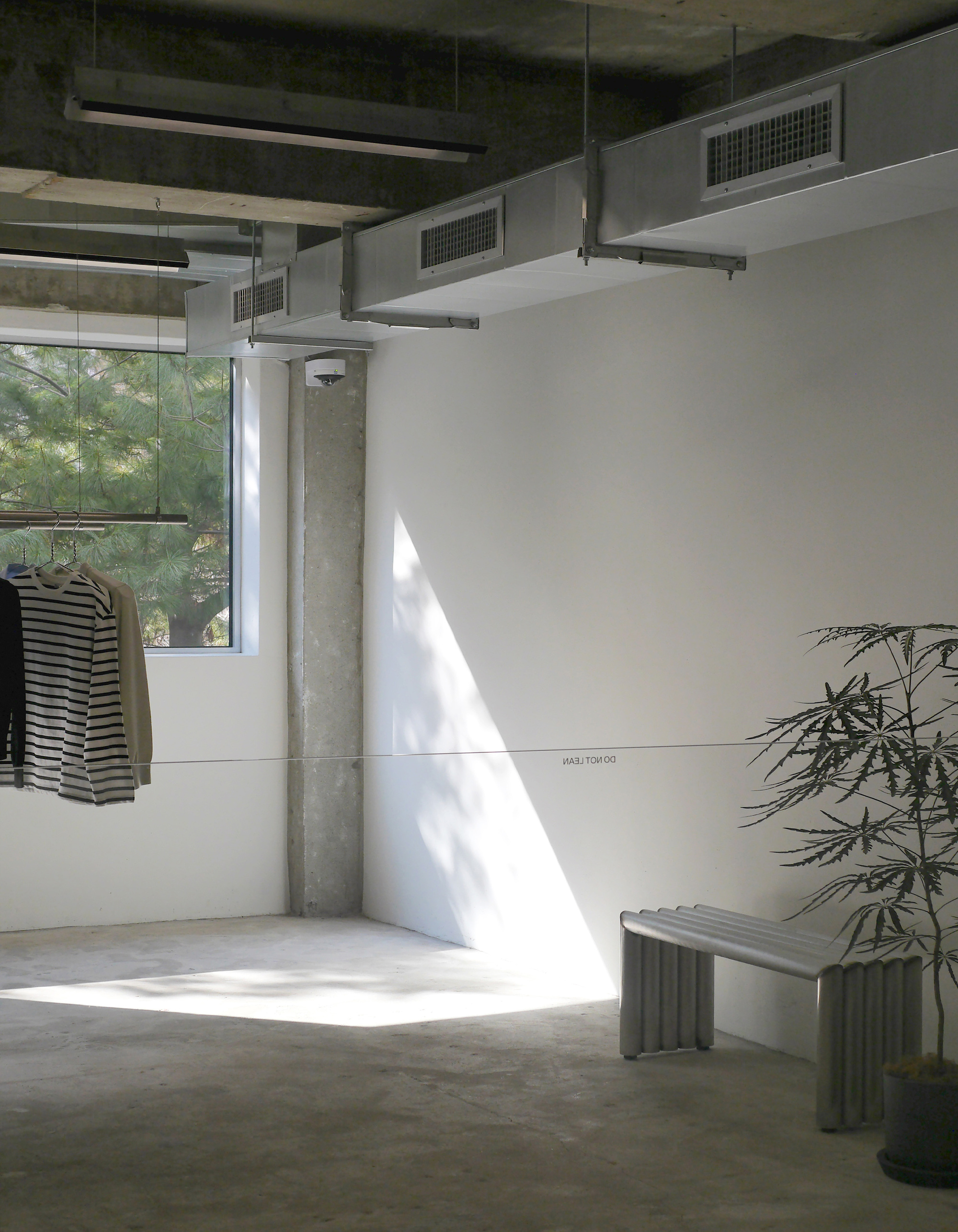 画廊 库尔圣水旗舰店 / ATELIER KHJ - 9