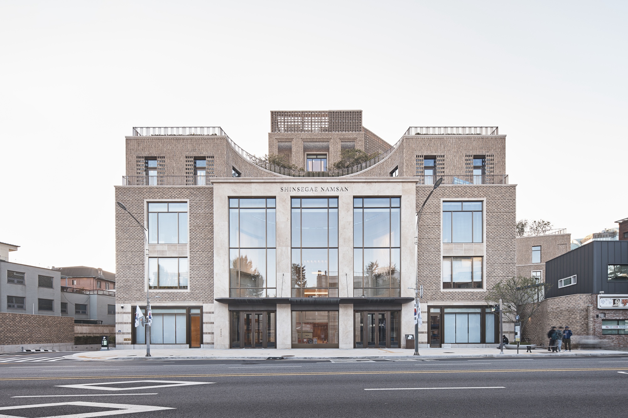 画廊 美国著名建筑师与教育家 罗伯特·A·M·斯特恩逝世，享年86岁 - 2