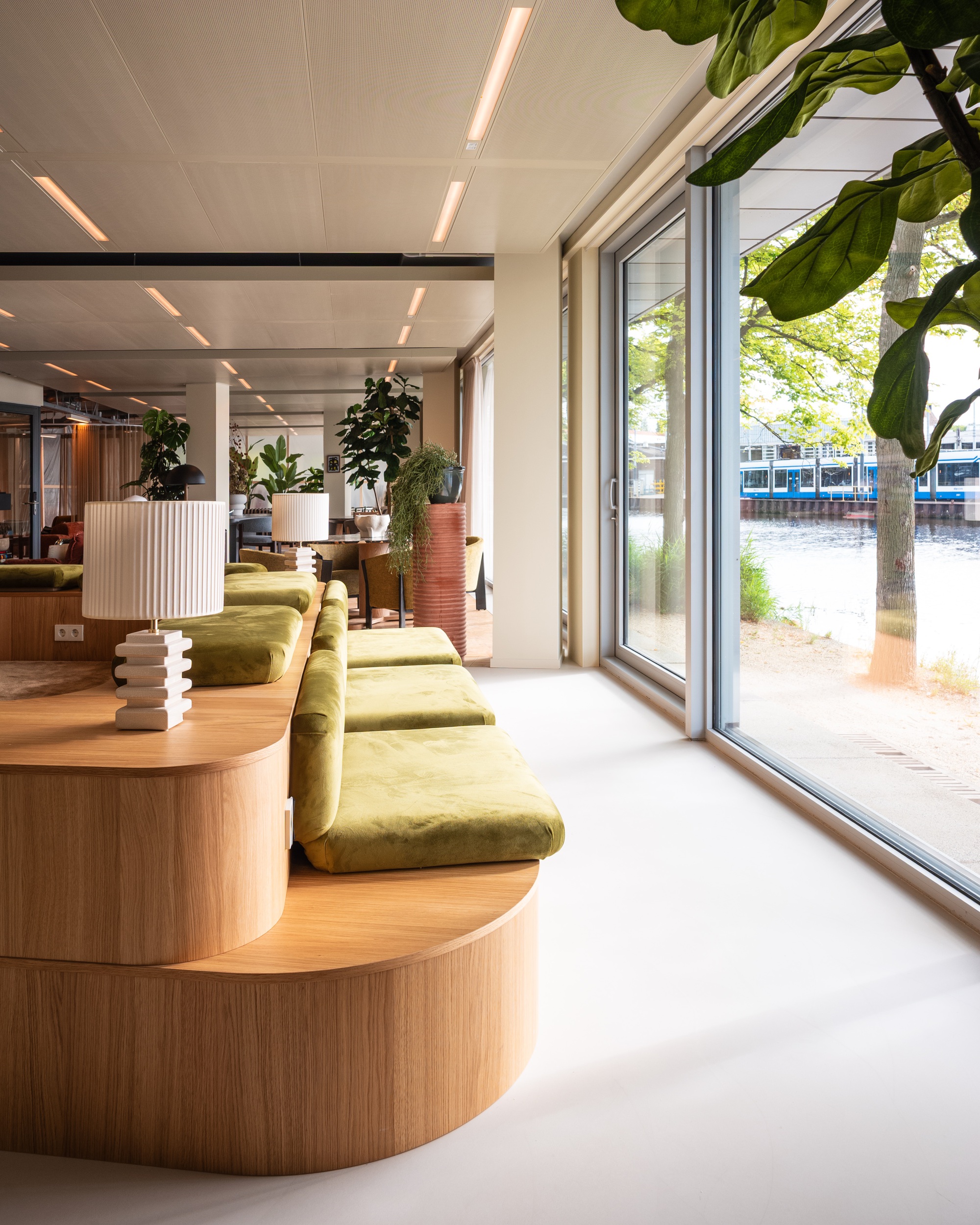 Gallery of Staal-Kade Office Building Transformation / Office Winhov - 12