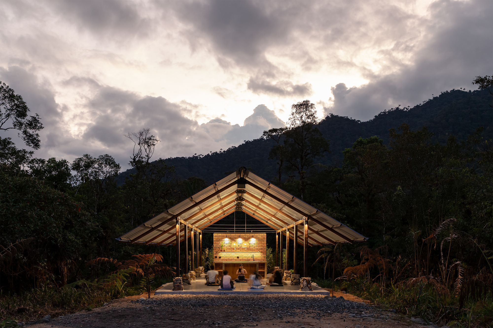 Galeria de Espaço Multiuso à Beira-Rio / Mestizo Estudio Arquitectura - 3