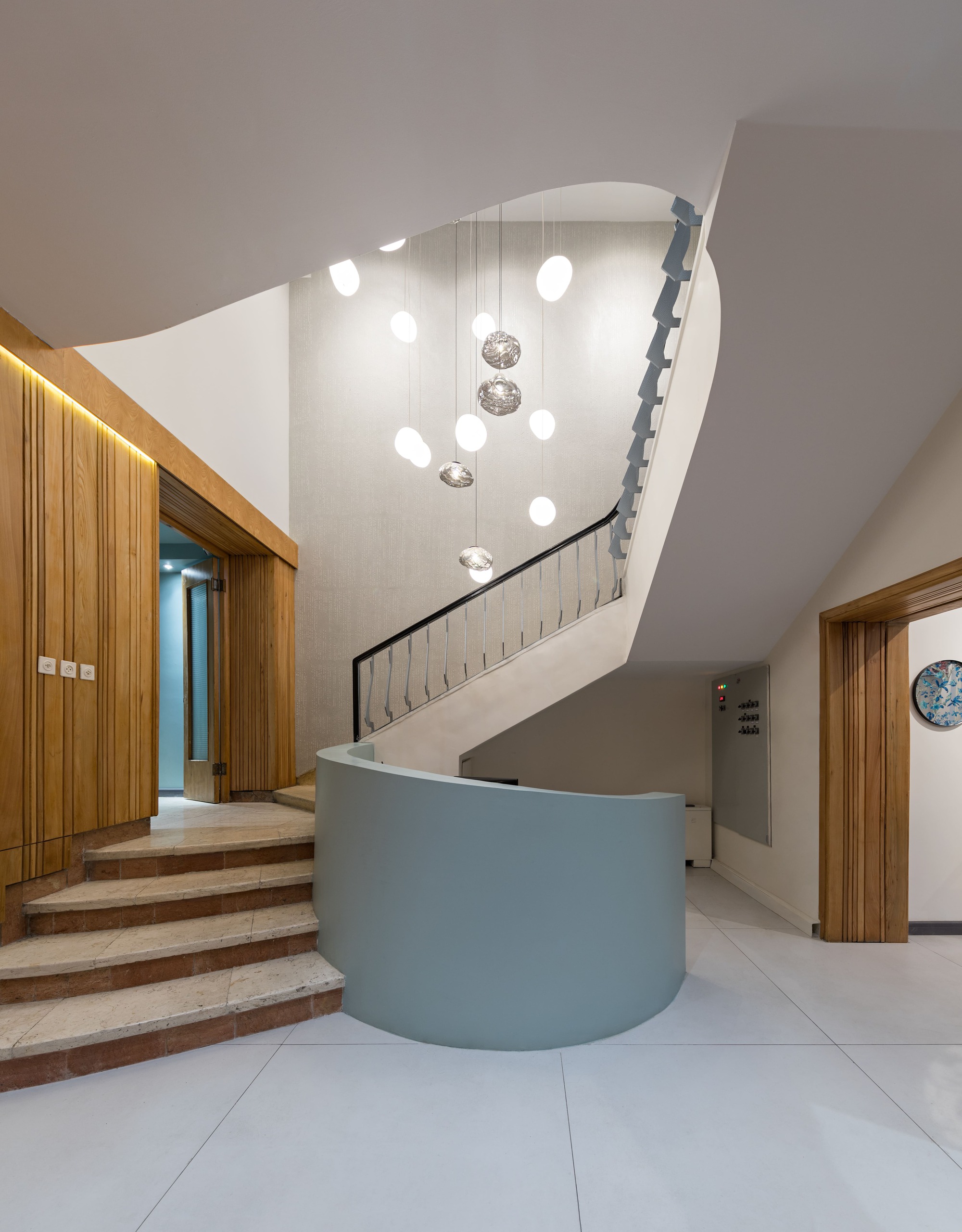 Gallery of Sepand House of Culture and Art / Mohammadreza Samavati and ...
