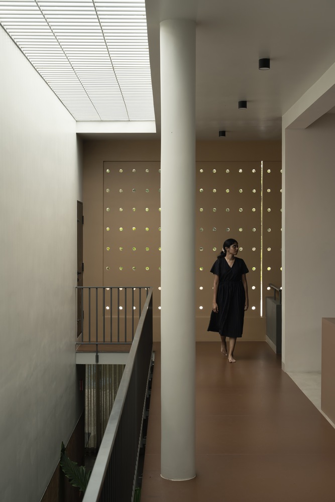 Gallery of Corridor House 2.0 / i2a Architects Studio - 19