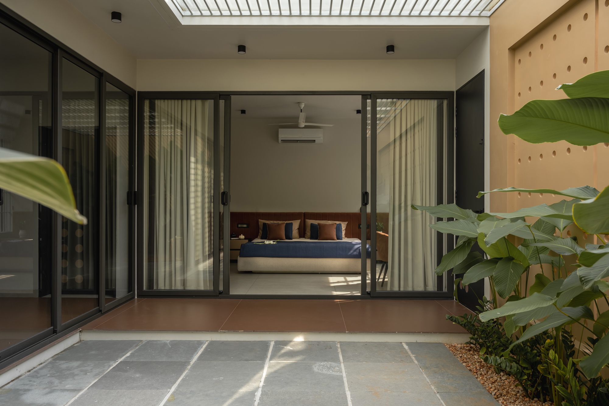 Gallery of Corridor House 2.0 / i2a Architects Studio - 20