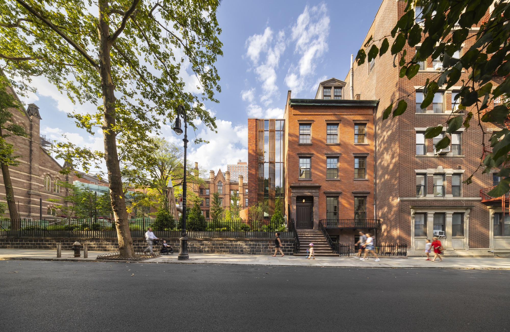 Gallery of The Packer Collegiate Institute Garden House School / WXY ...