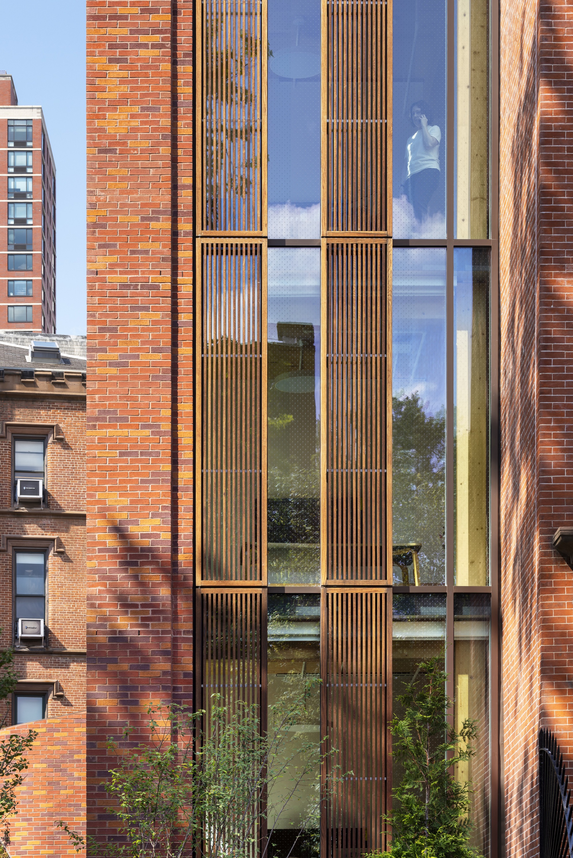 Gallery of The Packer Collegiate Institute Garden House School / WXY ...