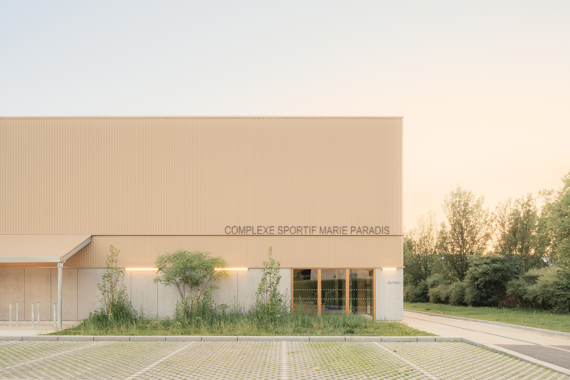 Marie Paradis Sports Complex Renovation and Extension / bureau faceB ...