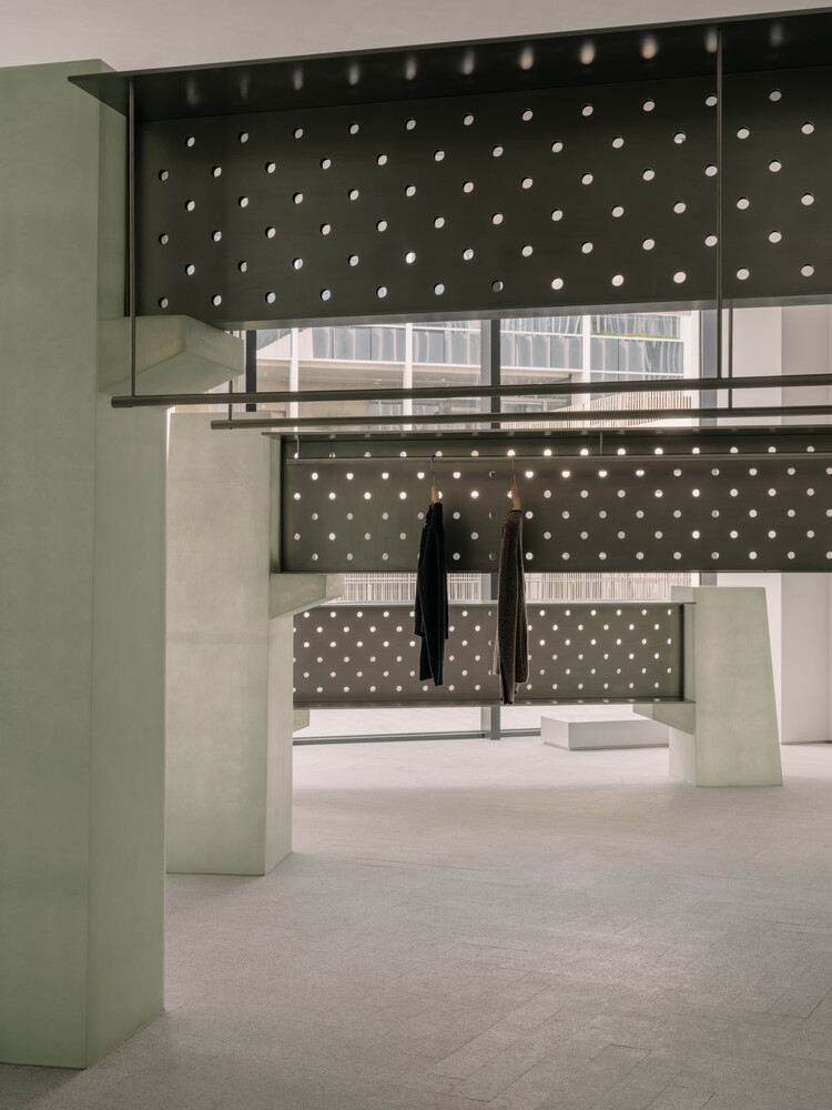 Galeria de Loja sage MixC Shenzhen / say architects - 14