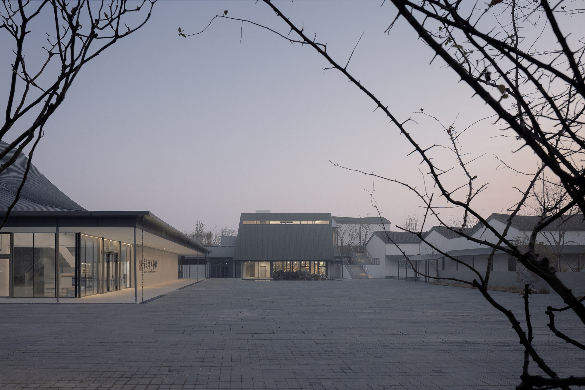 Gallery of Porcelain Source Museum / Atelier Deshaus - 12