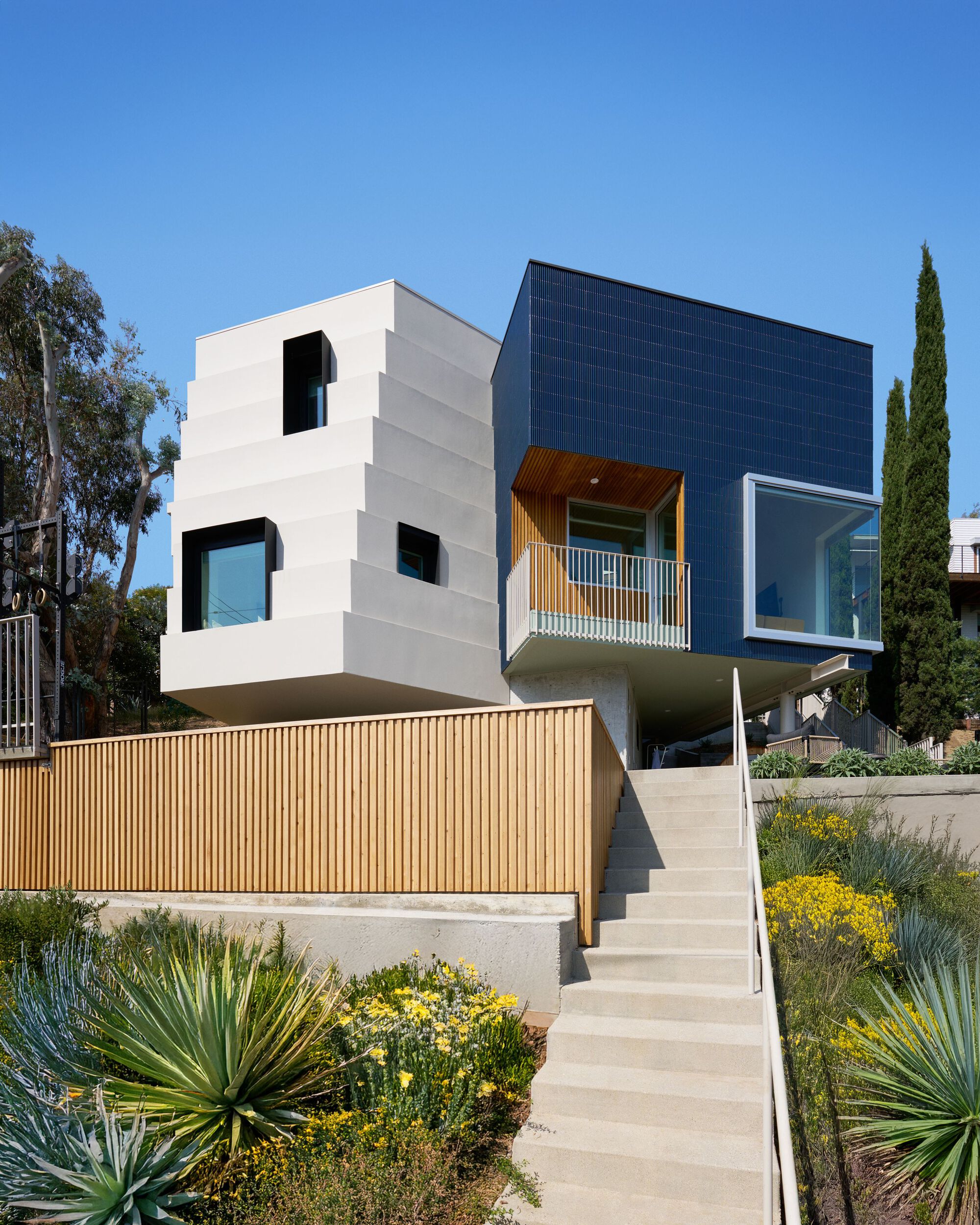 Ivan Hill ADU Residence / Warren Techentin Architecture | ArchDaily