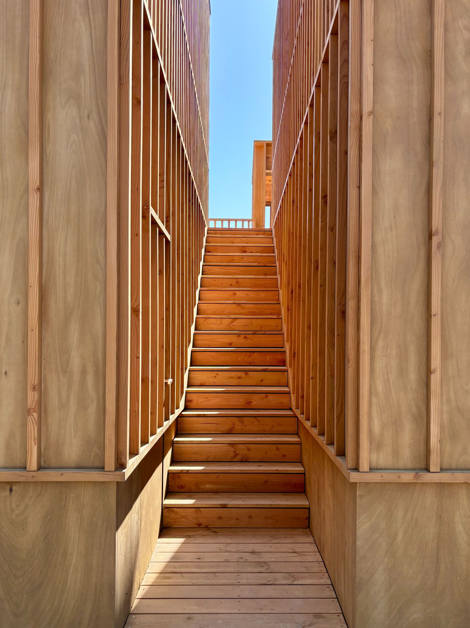 Gallery of The Very Small Collective / AT architectes - 15