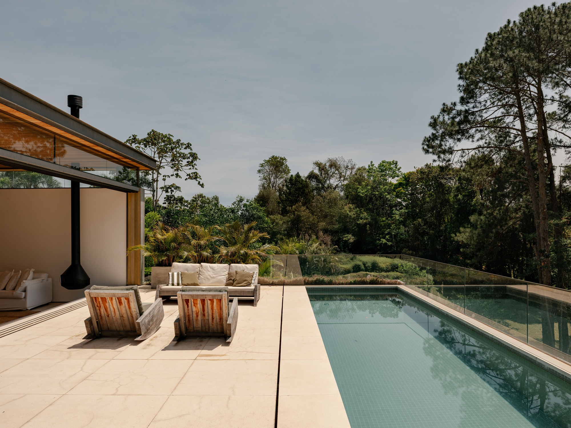 Gallery of JL Dam House / Garbin Arquitetos - 10