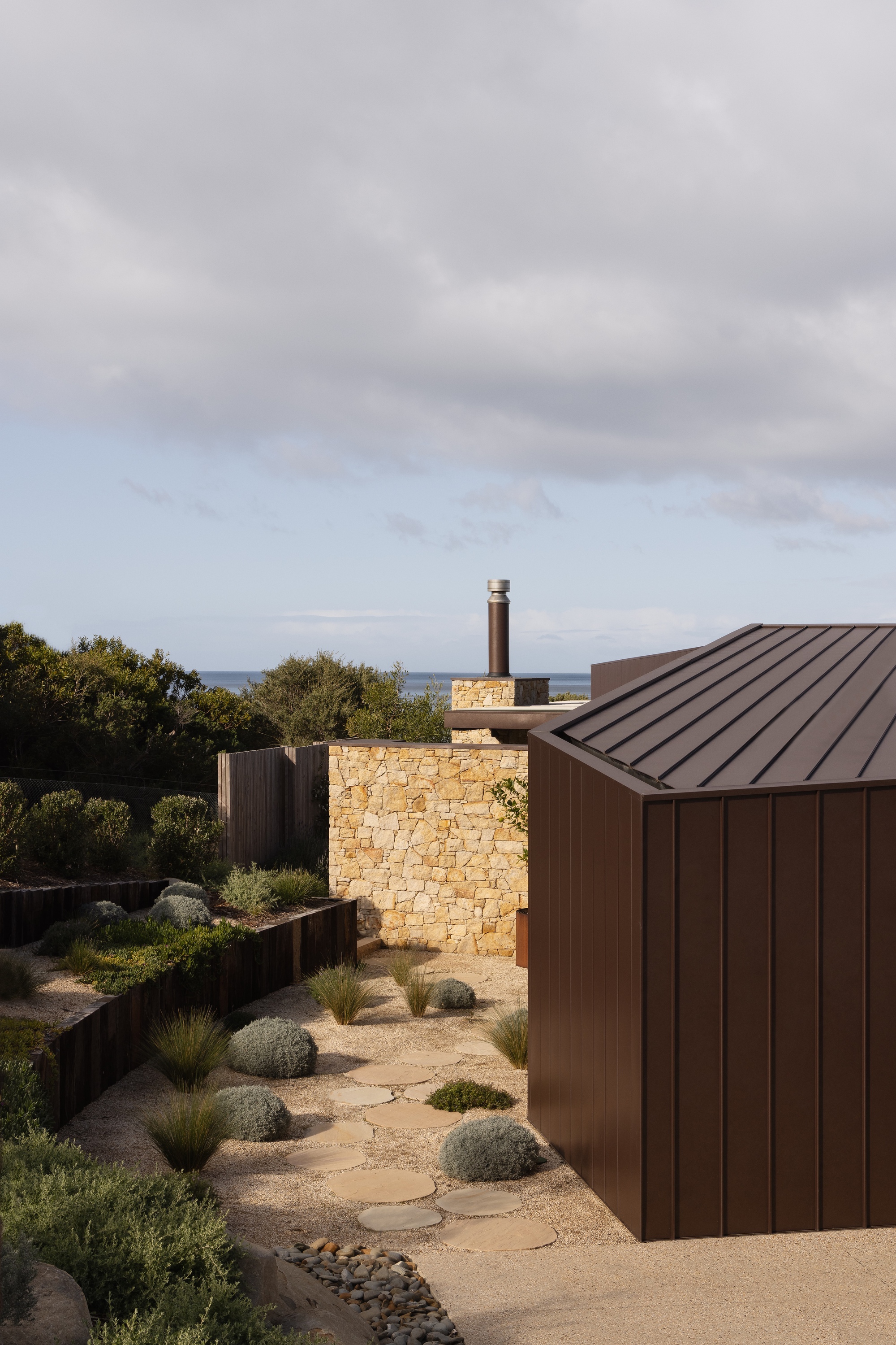 Gallery of Fairhaven House / LTD Architectural Design Studio + DOOD ...