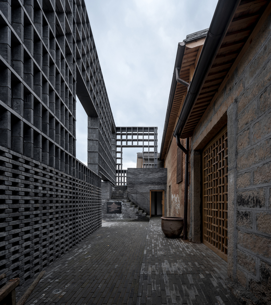 Gallery of Heritage “Ay” Kiln Adaptive Renewal / YFS + WUGE Studio - 9