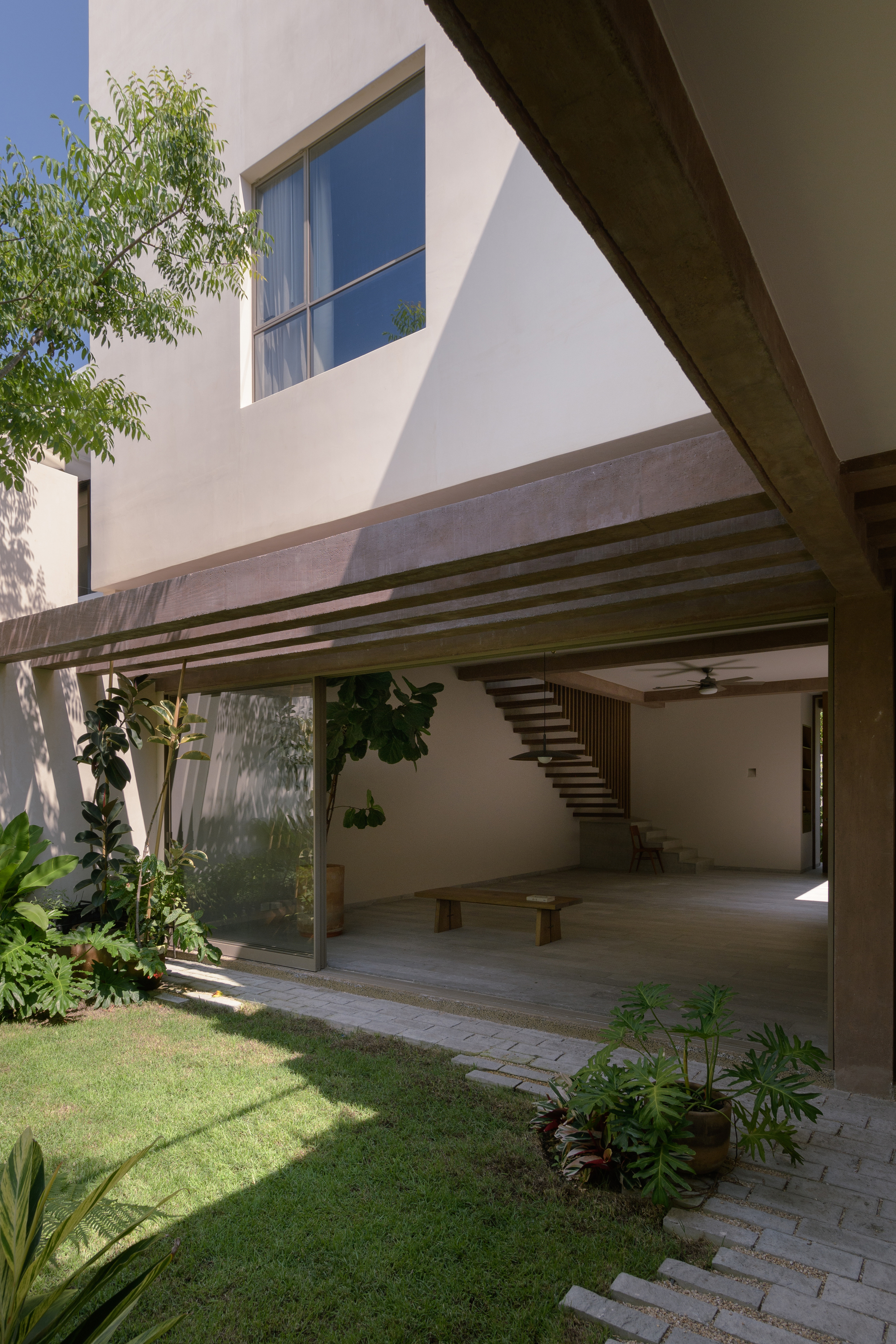 Gallery of Paseo House of Cantera / Antumbra estudio - 10