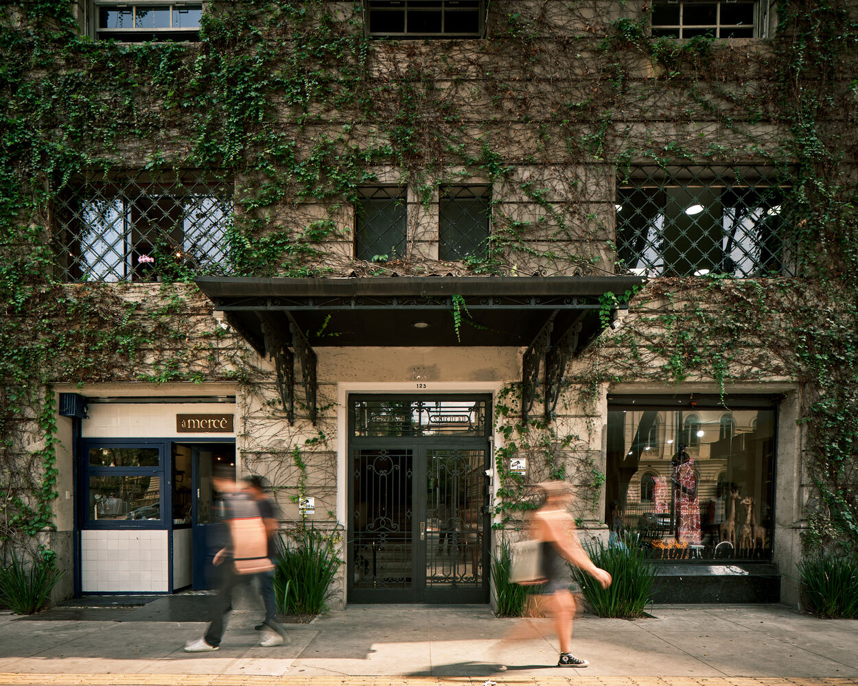 Galeria de Apartamento São Nicolau / Pianca Arquitetura + Sabiá ...