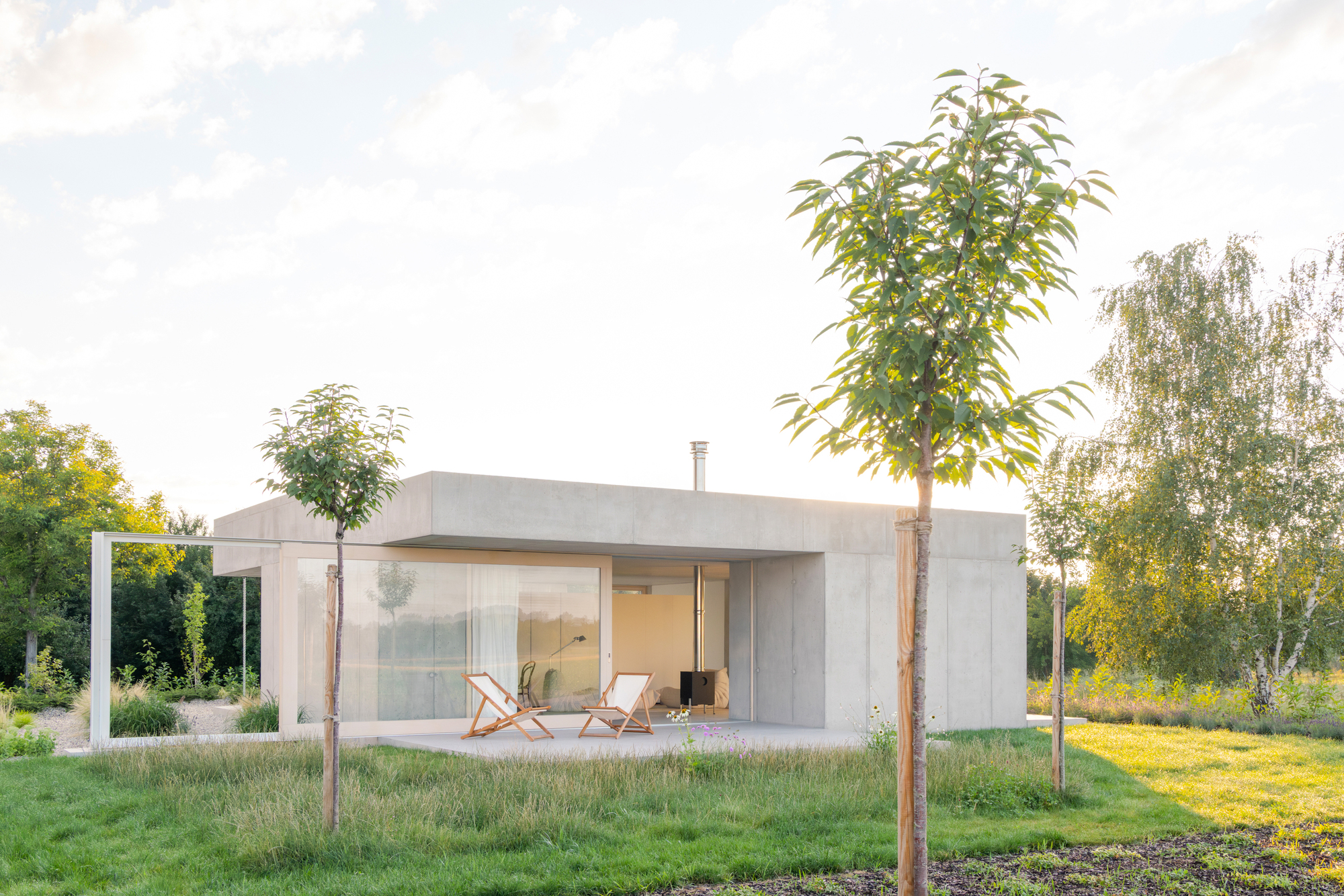 Gallery of House on the Edge of the Plain / Skupaj Arhitekti - 2