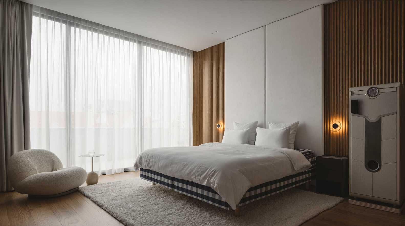 Gallery of Halcyon House / Ming Architects - 9